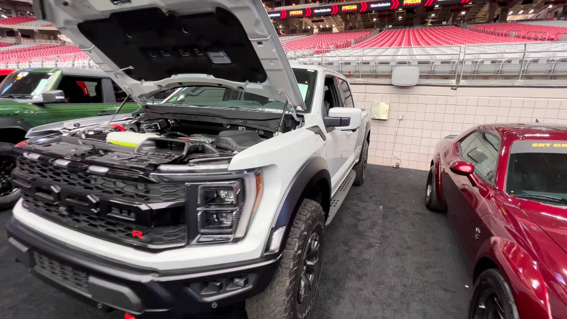 F125 2023 Ford F150 Raptor R Pickup on Vimeo