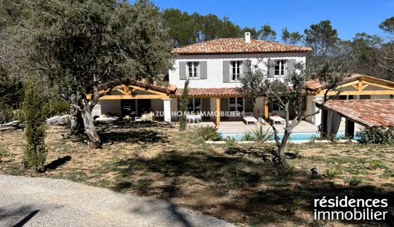 LE THORONET - MAISON A VENDRE - 935 000 € - 190 m² - 6 pièce(s) on Vimeo