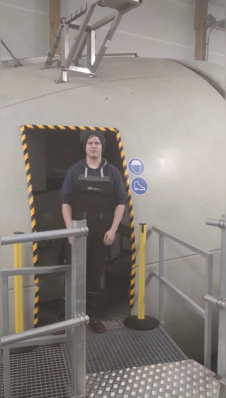 Drei Fragen an Max Eggers on Vimeo