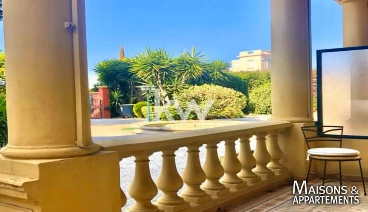 NICE - APPARTEMENT A VENDRE - 389 000 € - 51 m² - 2 pièce(s) on Vimeo