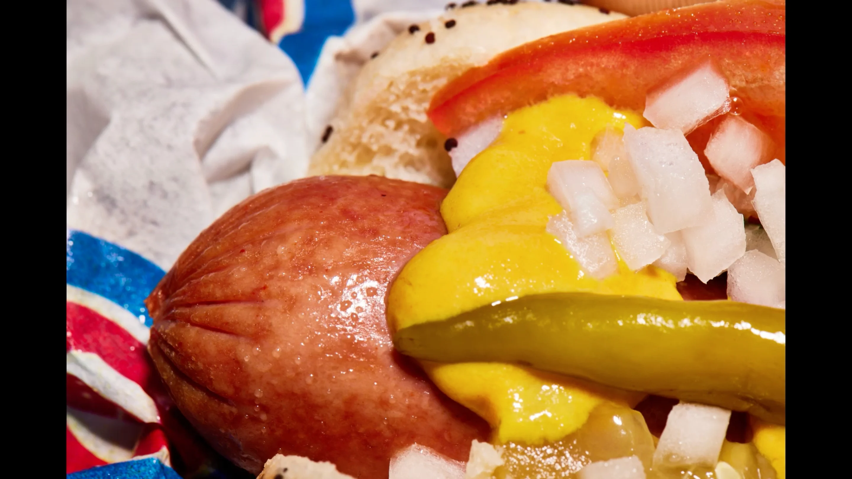 MLB "Hot Dogs" ft. 2 Chainz & Humphrey Bogart on Vimeo