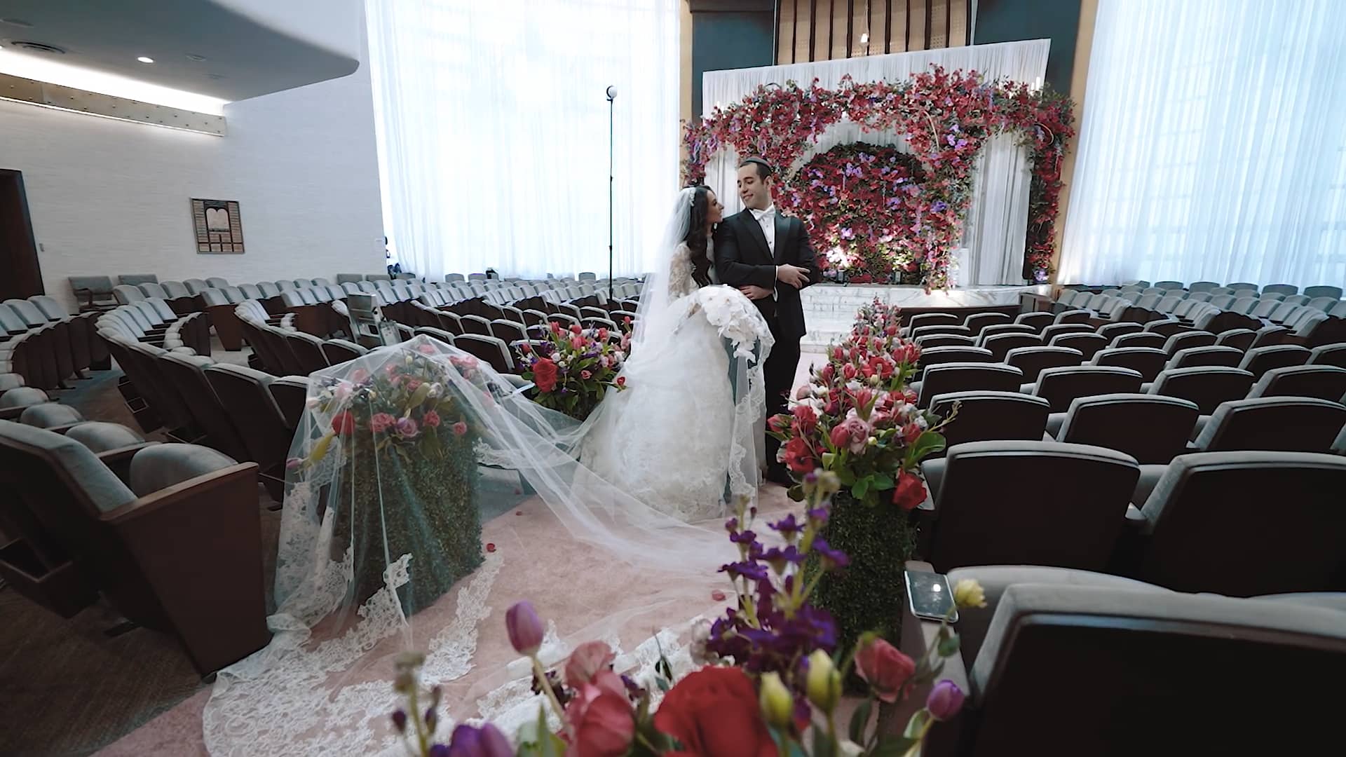 Maya & Louis.mp4 on Vimeo