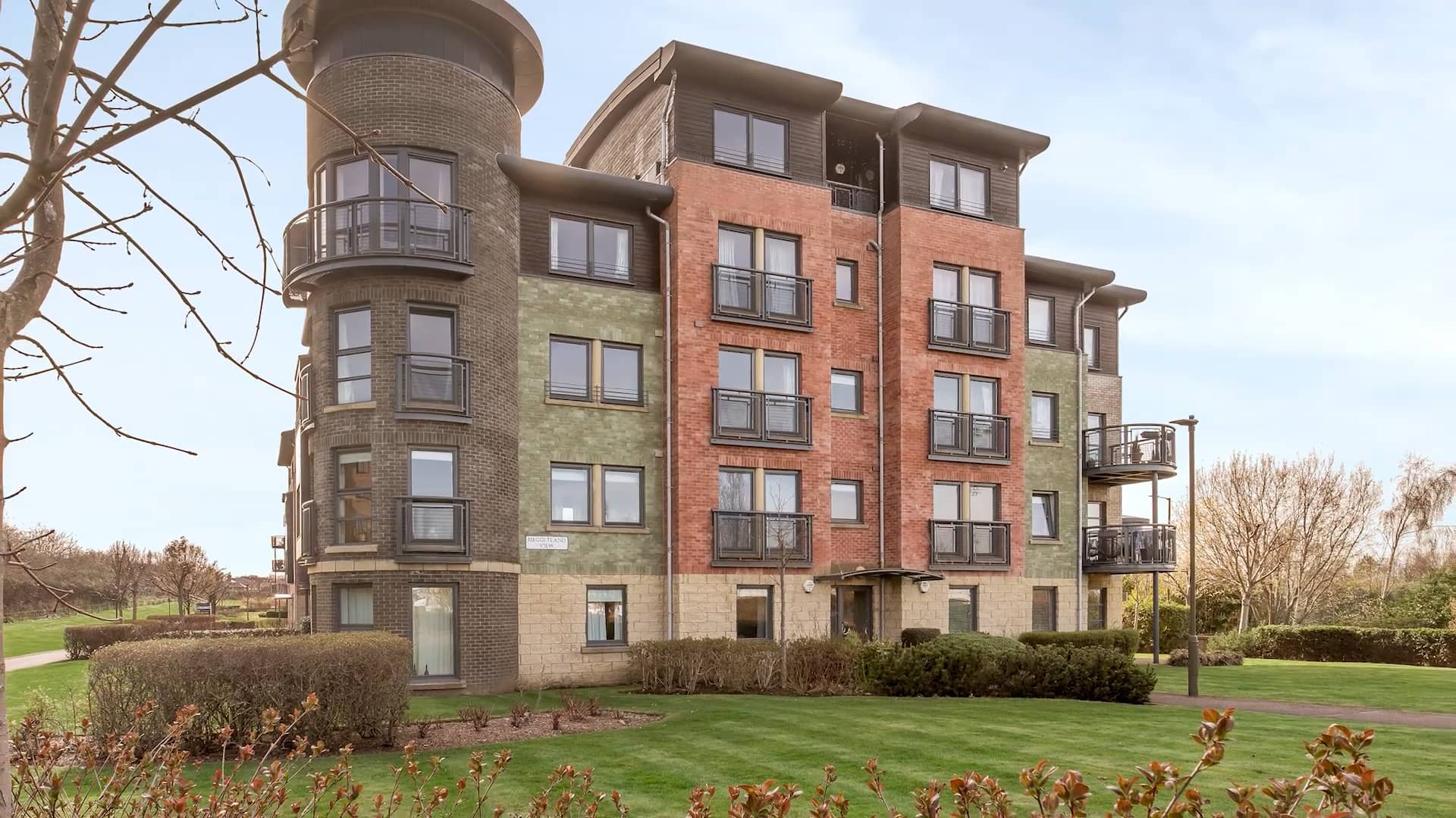 Flat 8/1 Meggetland View, Craiglockhart, Edinburgh on Vimeo