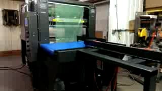 LA cigarette bundler.3gpp on Vimeo