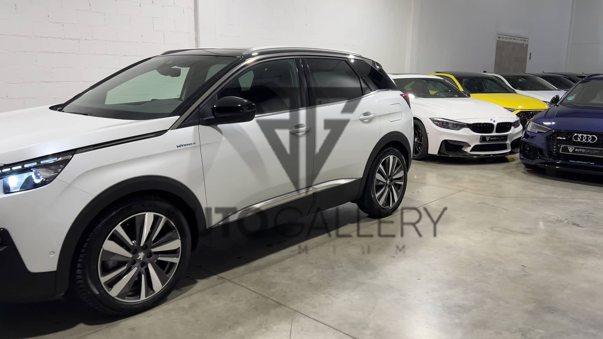 PEUGEOT 3008 SUV HYB PHEV 300 GT AWD e-EAT8 on Vimeo