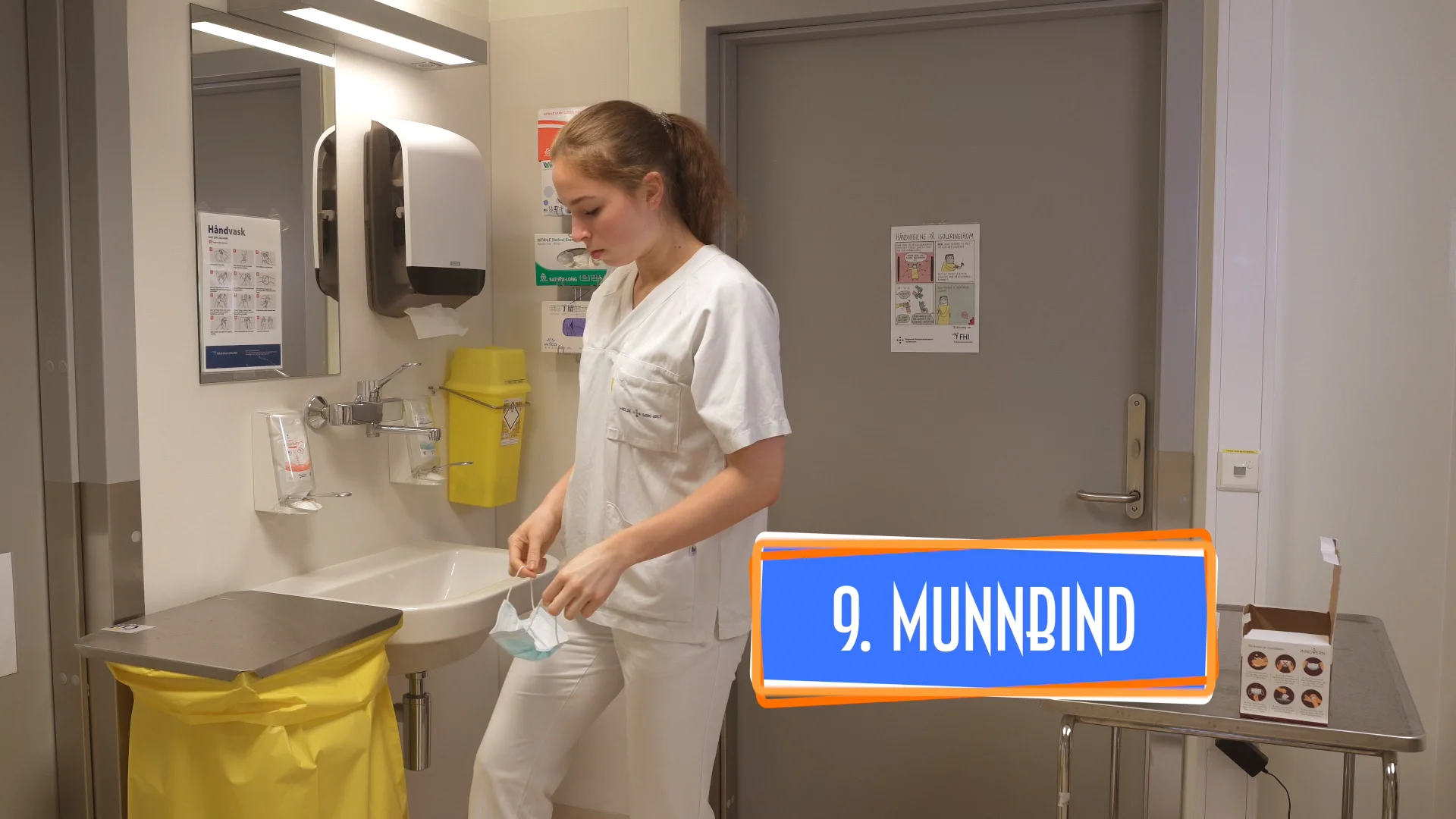 På og avkledning smittevernutstyr.MP4