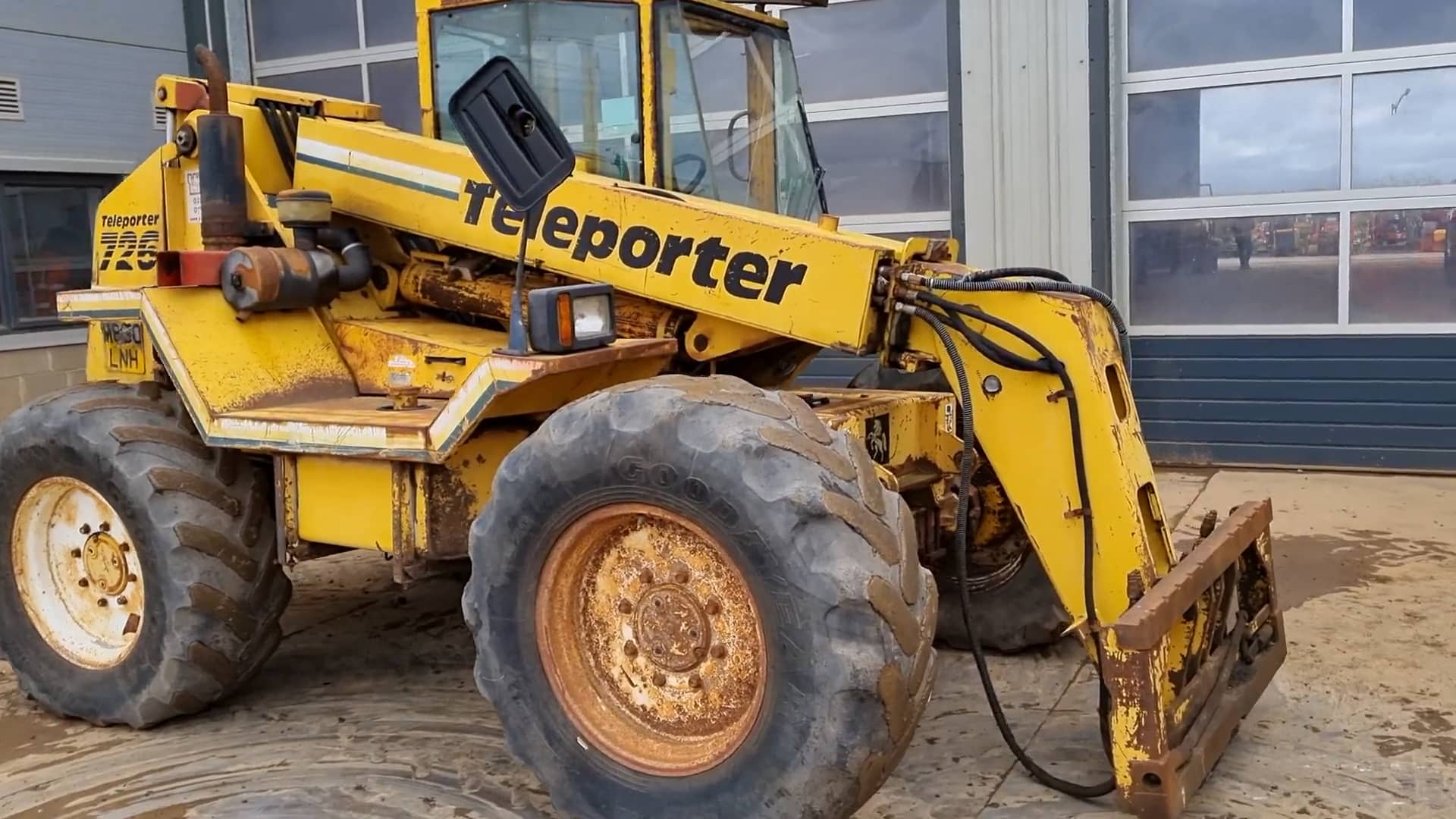 Sanderson 726 - Leeds April 23 on Vimeo