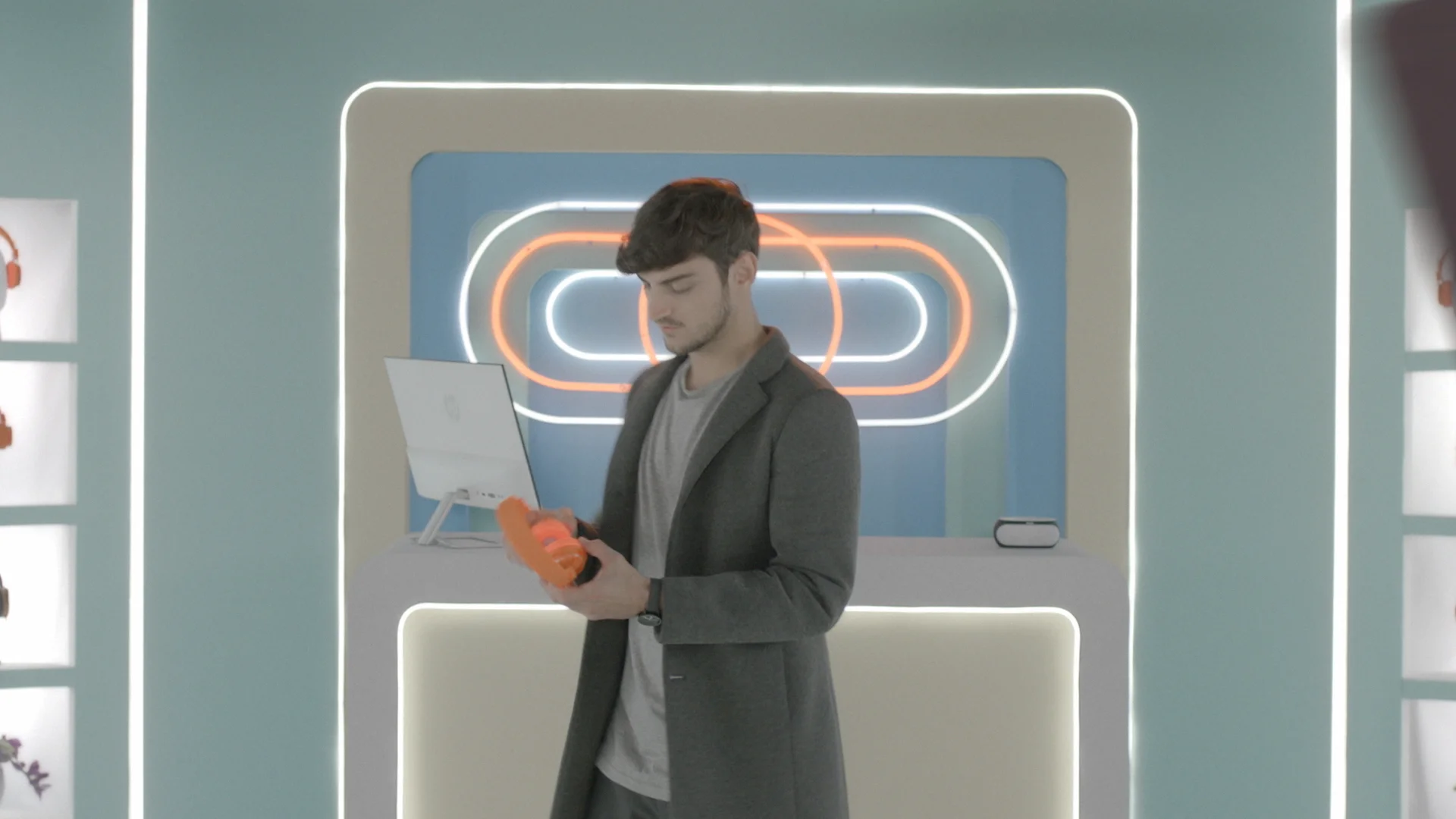 Discover / Salomon Simhon