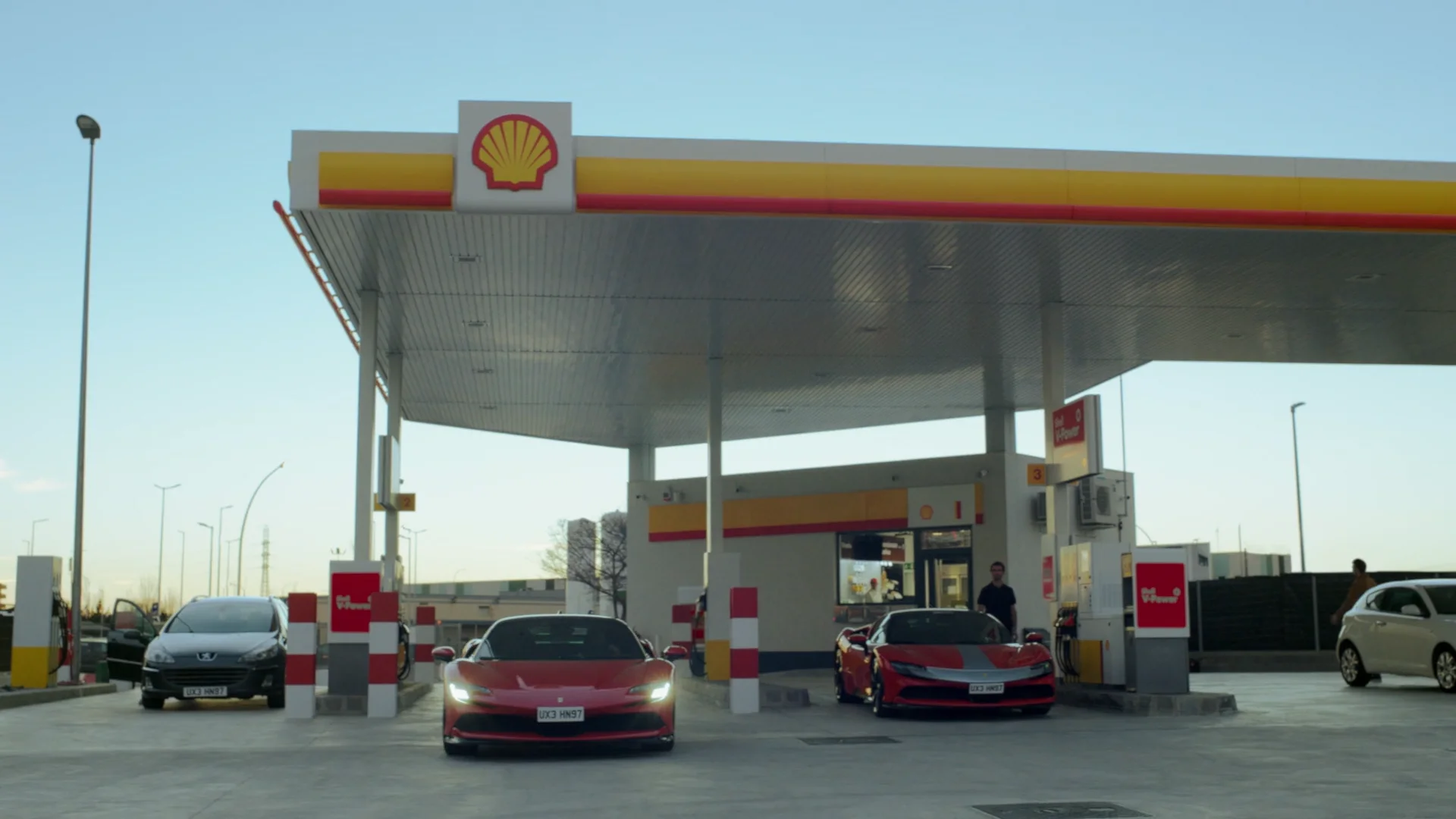 Shell x Ferrari 'V-Power Supercars' (Charles Leclerc & Carlos Sainz) on ...