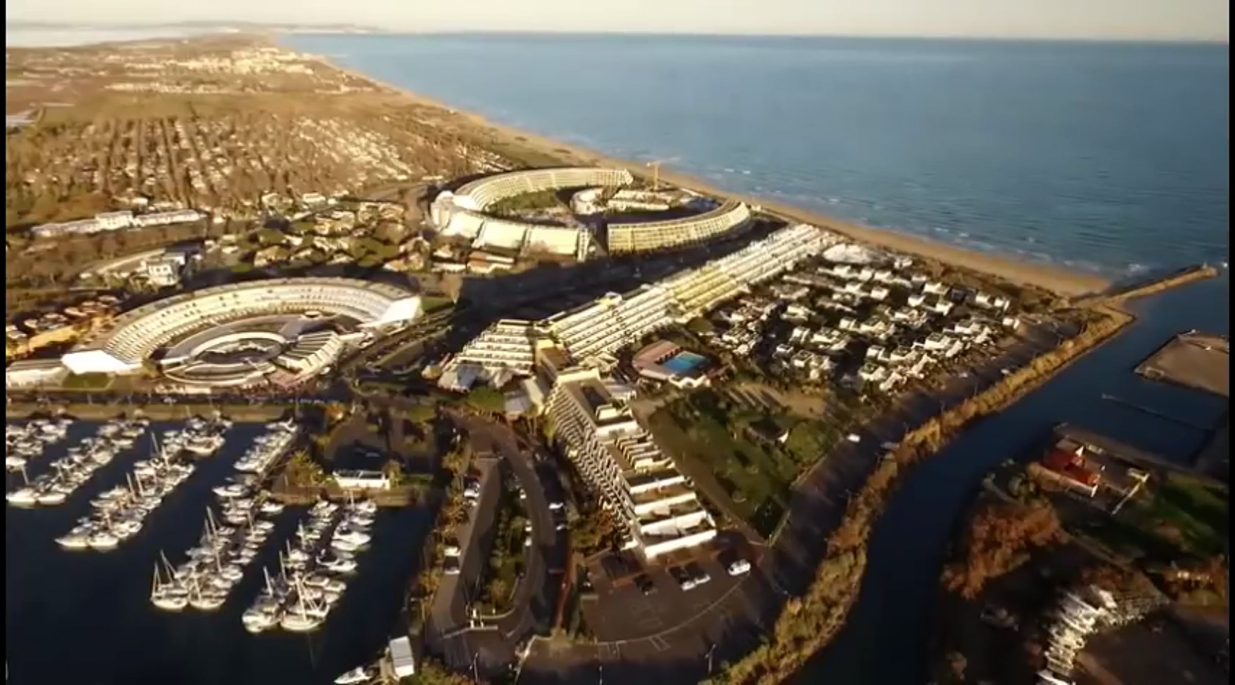 Vidéo Village Naturiste Cap d'Agde Location de vacances