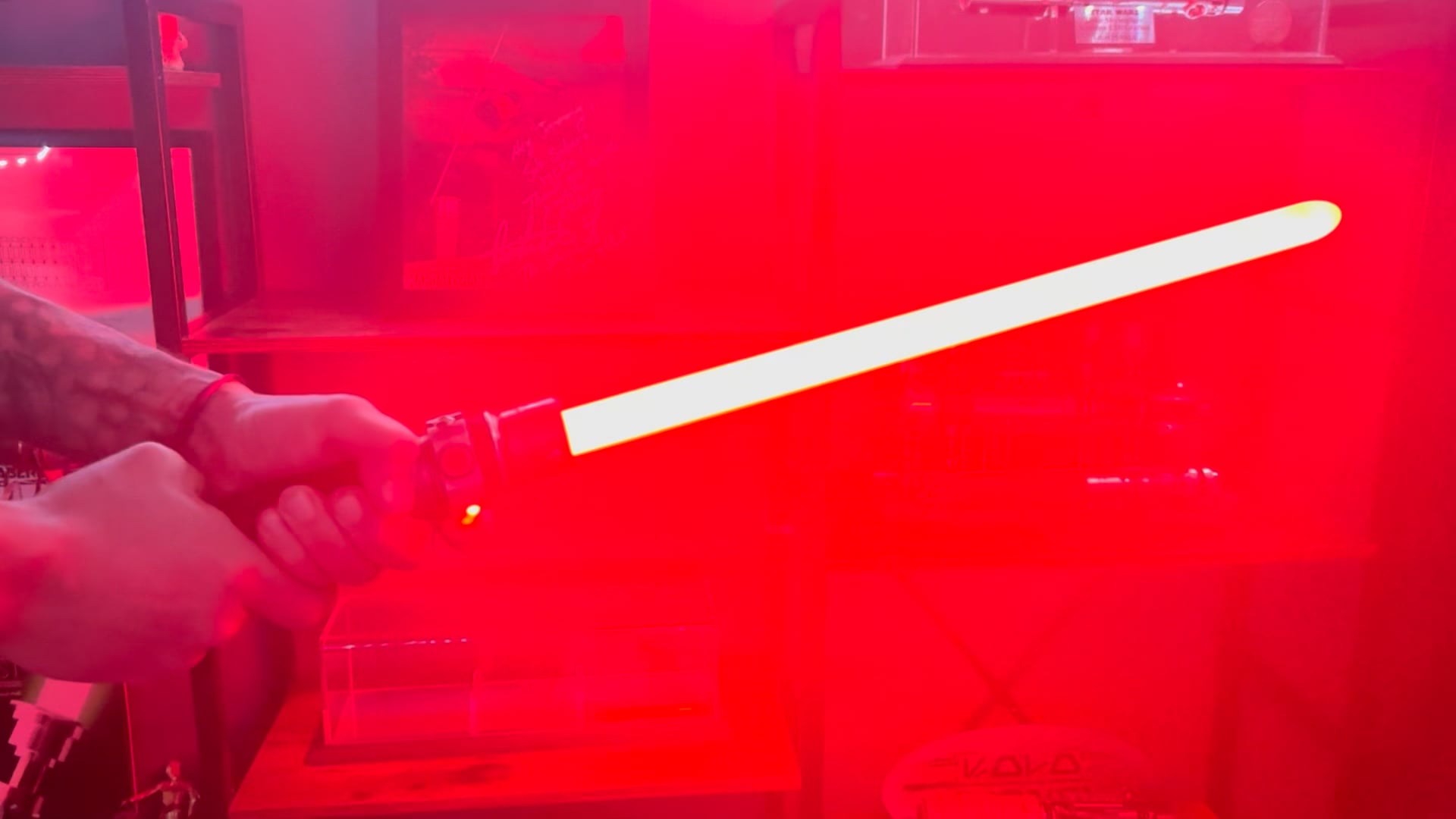 Custom Sabers - Solo Sabers LLC