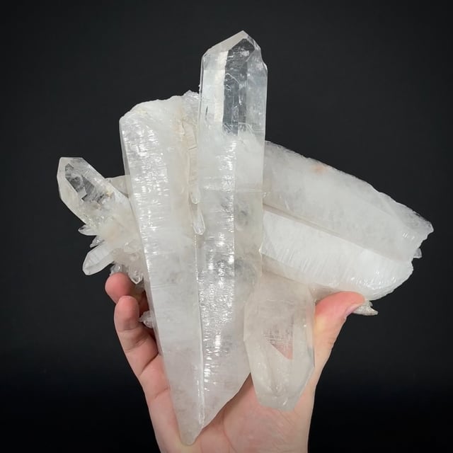 Special Auction: Quartz Specimens From Arkansas