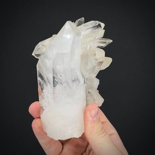 Special Auction: Quartz Specimens From Arkansas