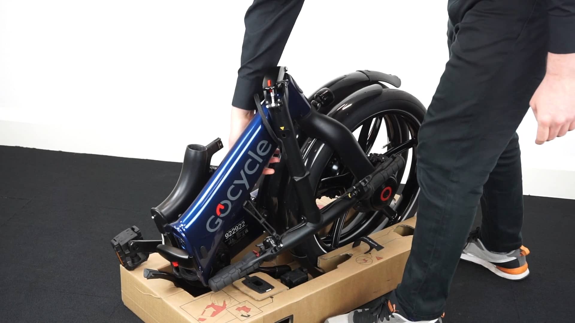 Packing the Gocycle on Vimeo