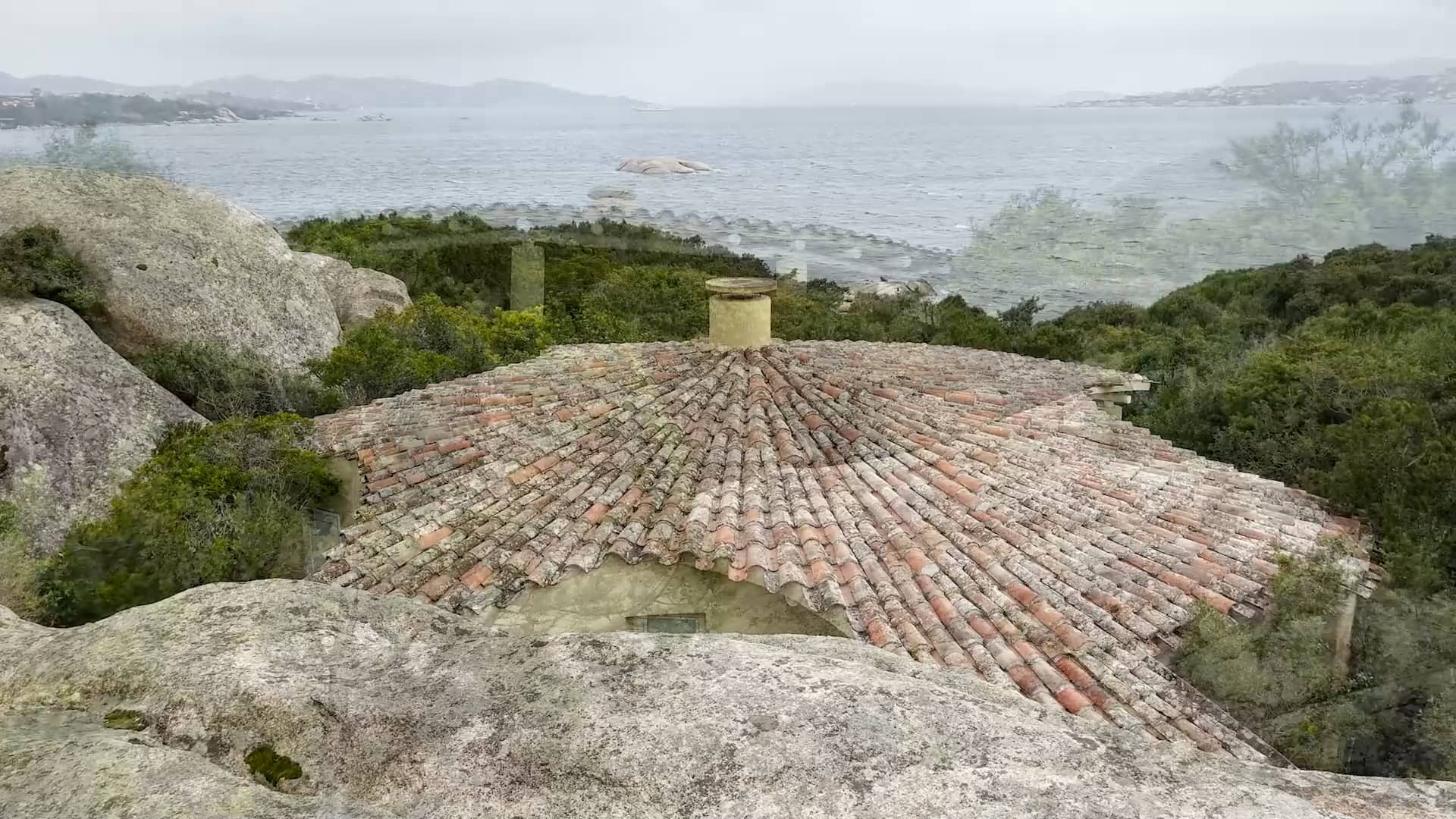 Studio di Yasmin_Punta Orso_Sardegna_ Alberto Ponis on Vimeo