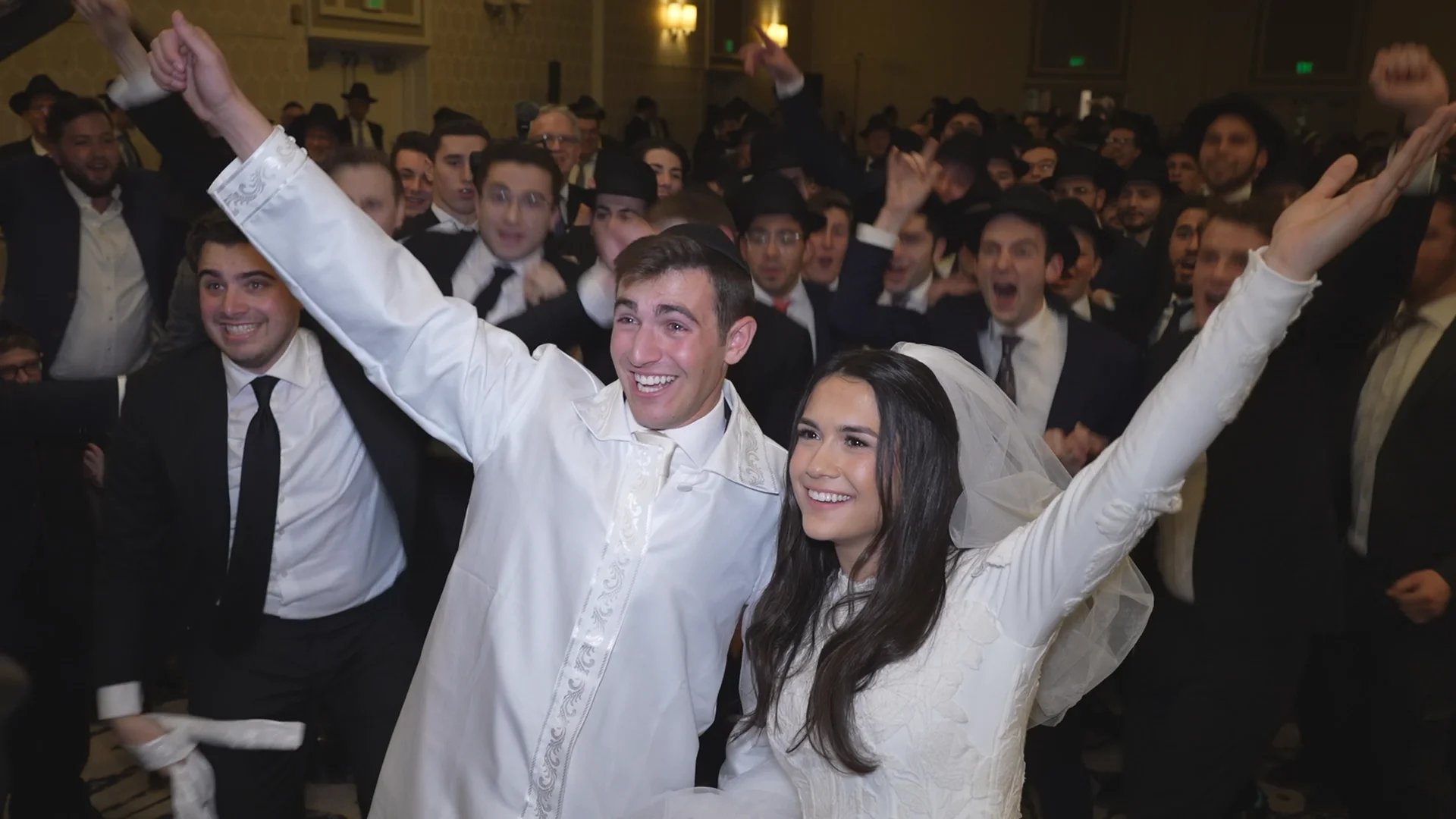 Lavi . Topper Wedding Highlight