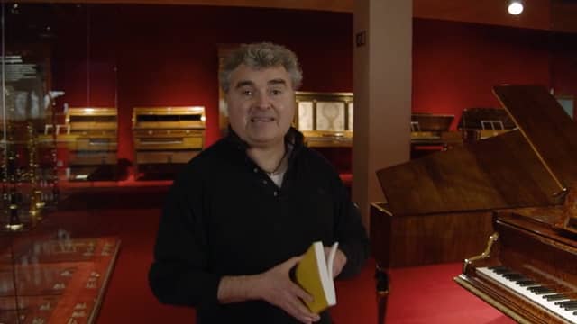 Visites d'autor: Oriol Pérez, una visita amb Mr. Arthur M. Abell on Vimeo