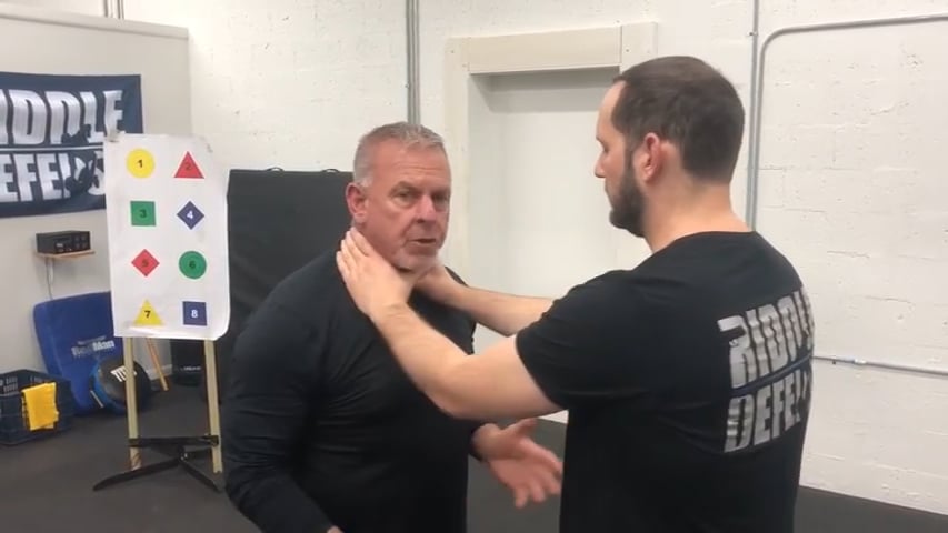 Front Choke - Pluck Defense_6 Different Ways on Vimeo