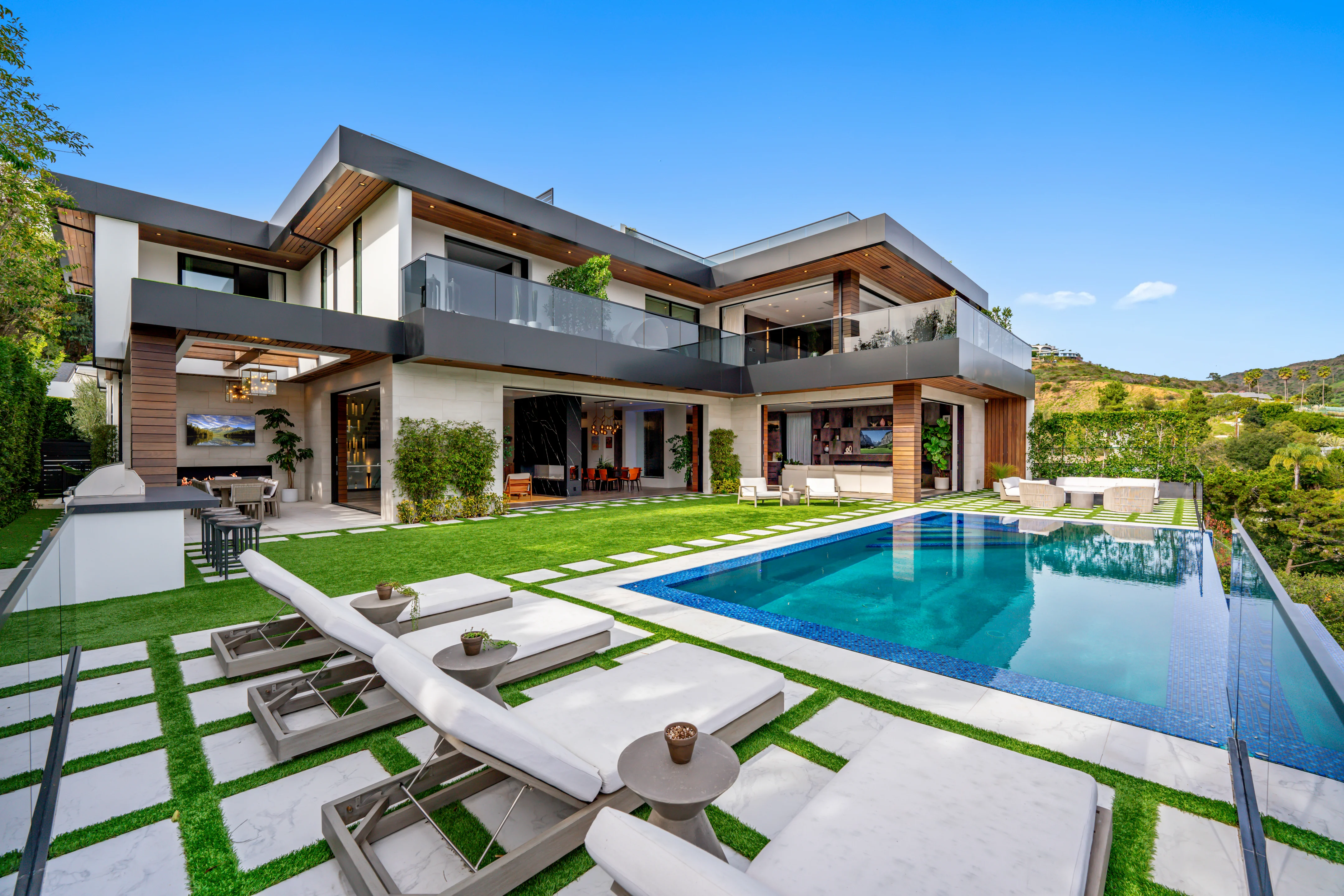 950 kenfield main.m4v