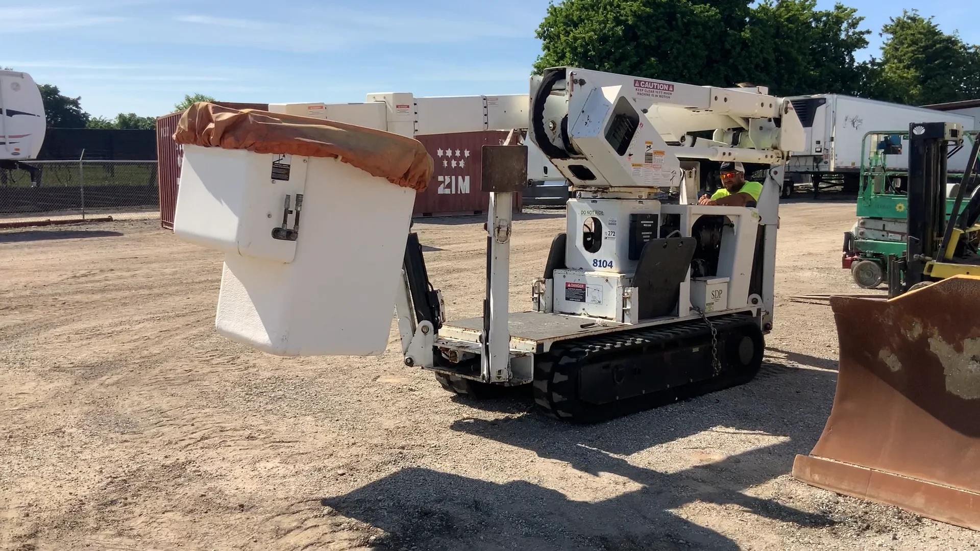 2008 TEREX HI RANGER LT38 CRAWLER SN 2080336433 on Vimeo