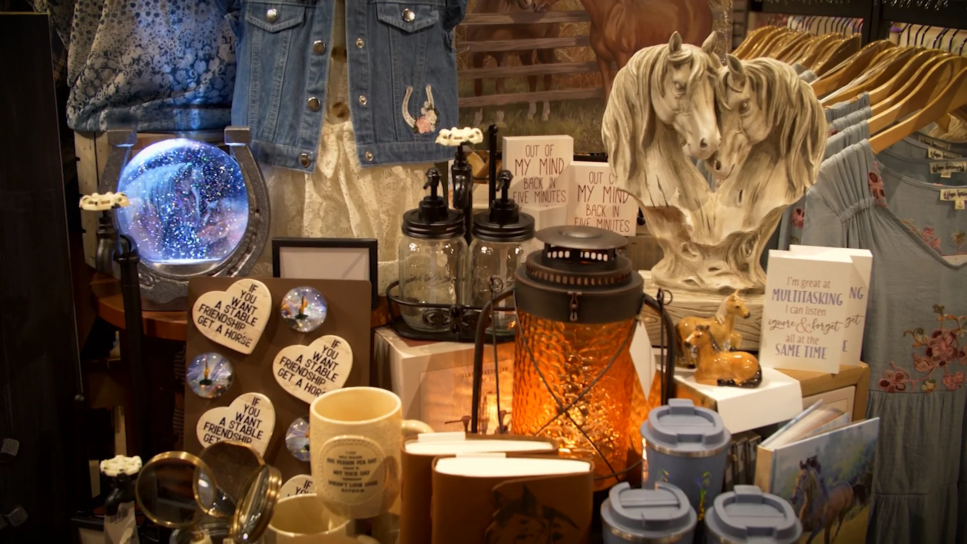 Shop Talk with Laura Daily - Fall Horse on Vimeo