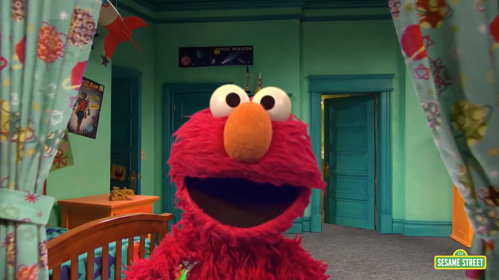 ELMOS WORLD THANKSGIVING AIR on Vimeo
