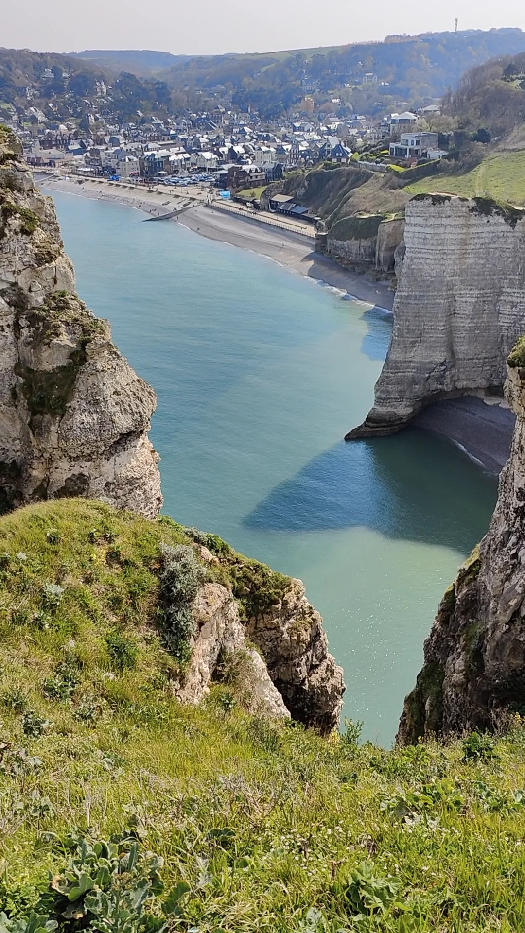Etretat avec Monique de Chevron Villette on Vimeo