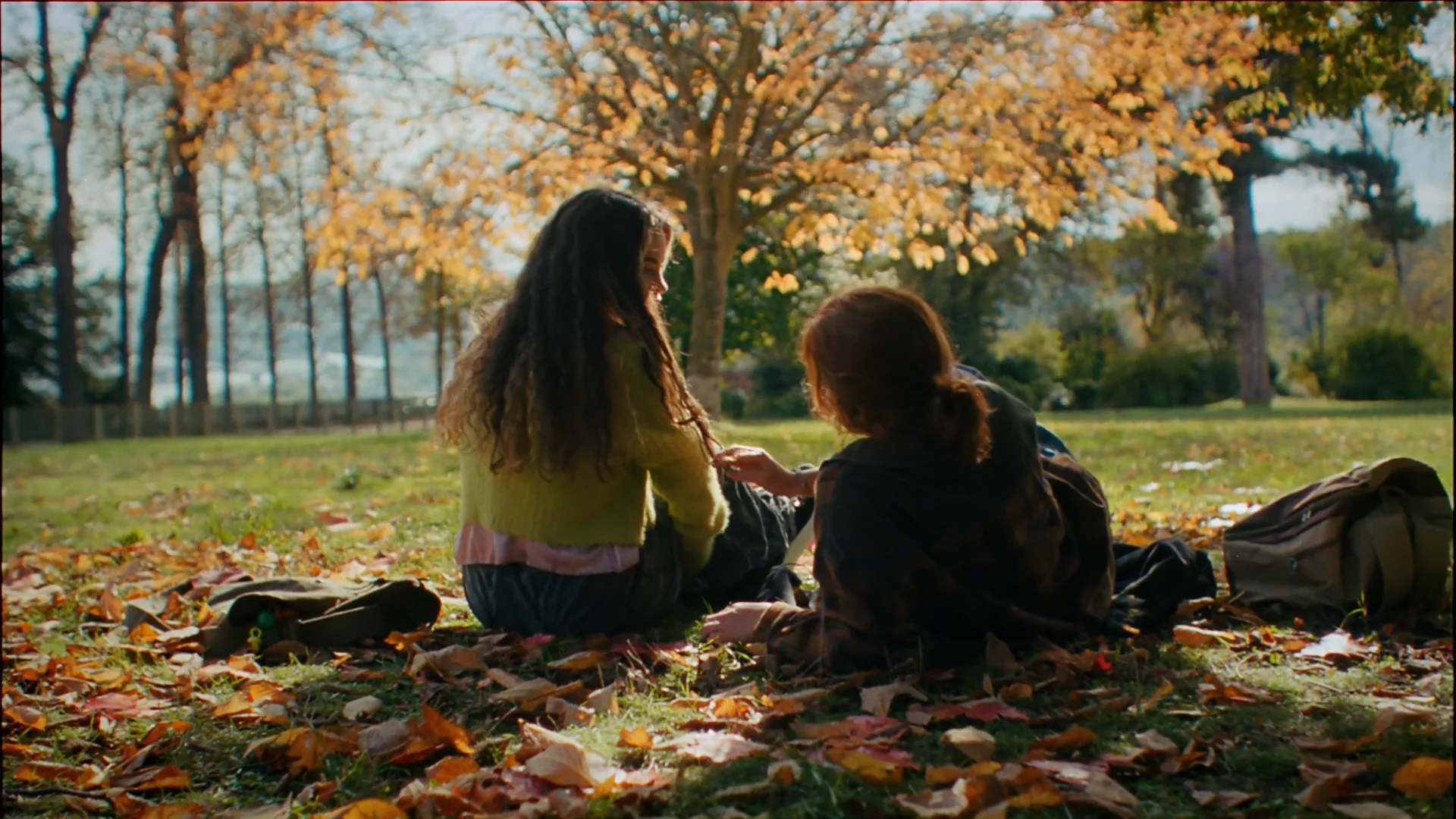 Lucy Luscombe - Isio 4 - Mai 2023 - Lucy Luscombe - LES AMOUREUX - The ...