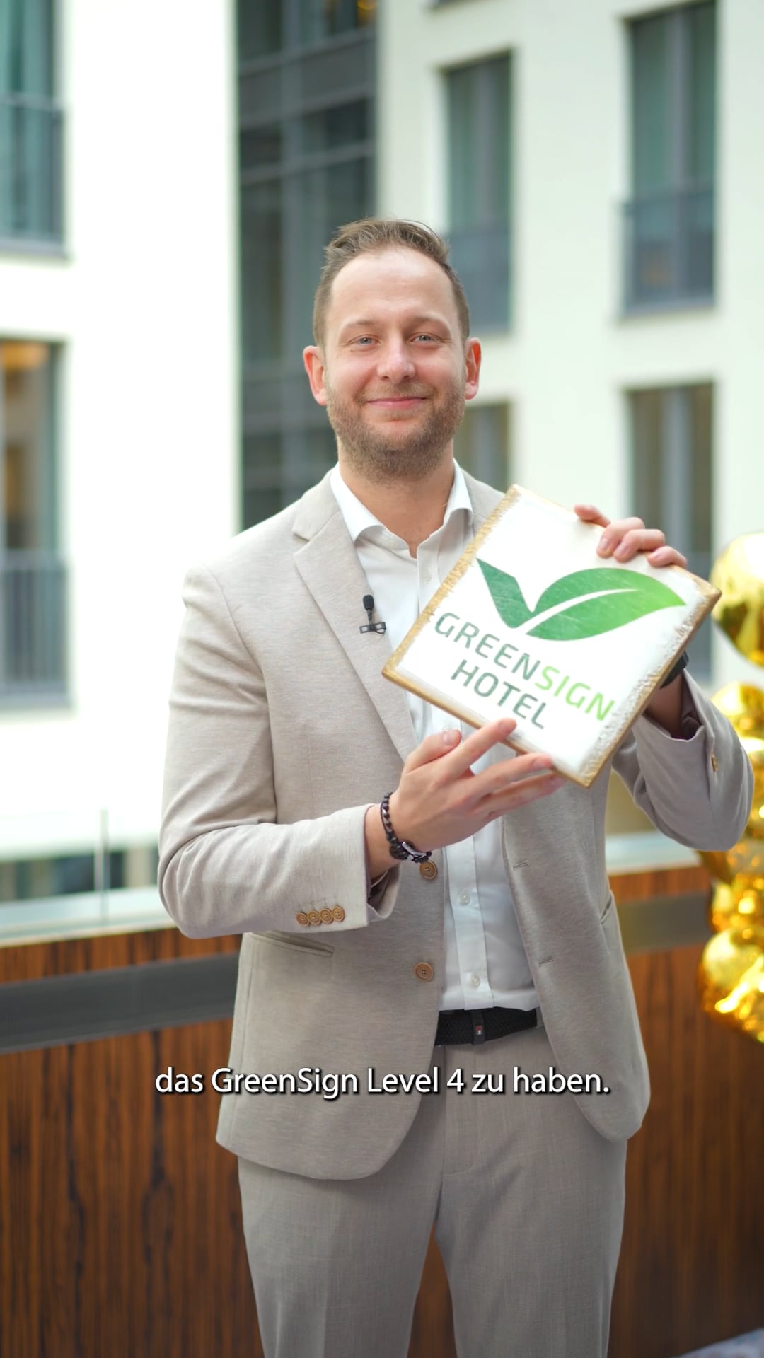 Eike Gethmann, geschäftsführender General Manager FÄHRHAUS Koblenz on Vimeo