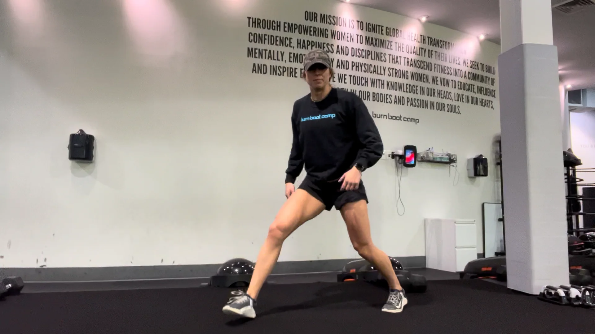Bodyweight Split Squat Hop