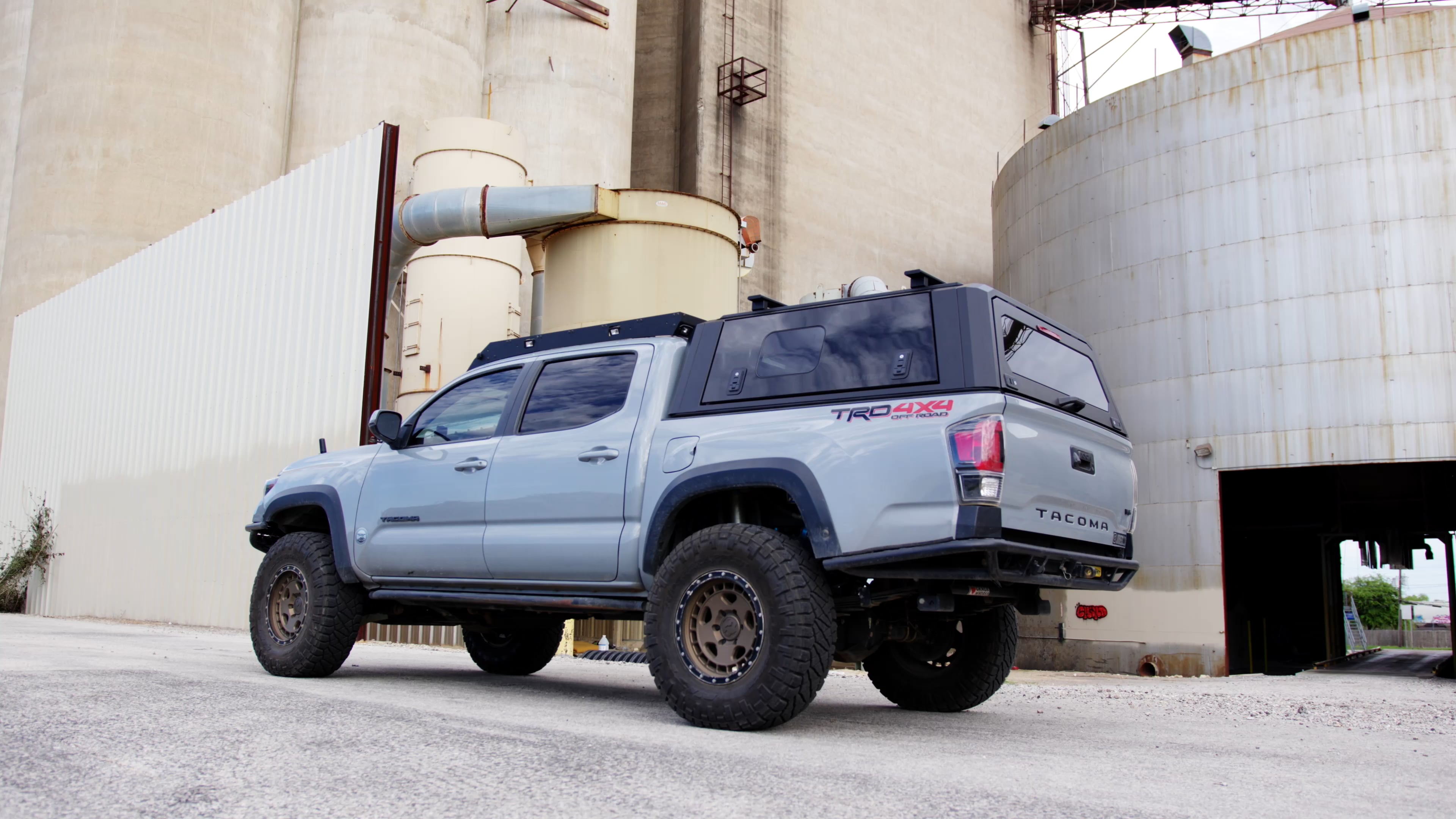 SmartCap® EVO Sport Tacoma Edition Bells & Whistles