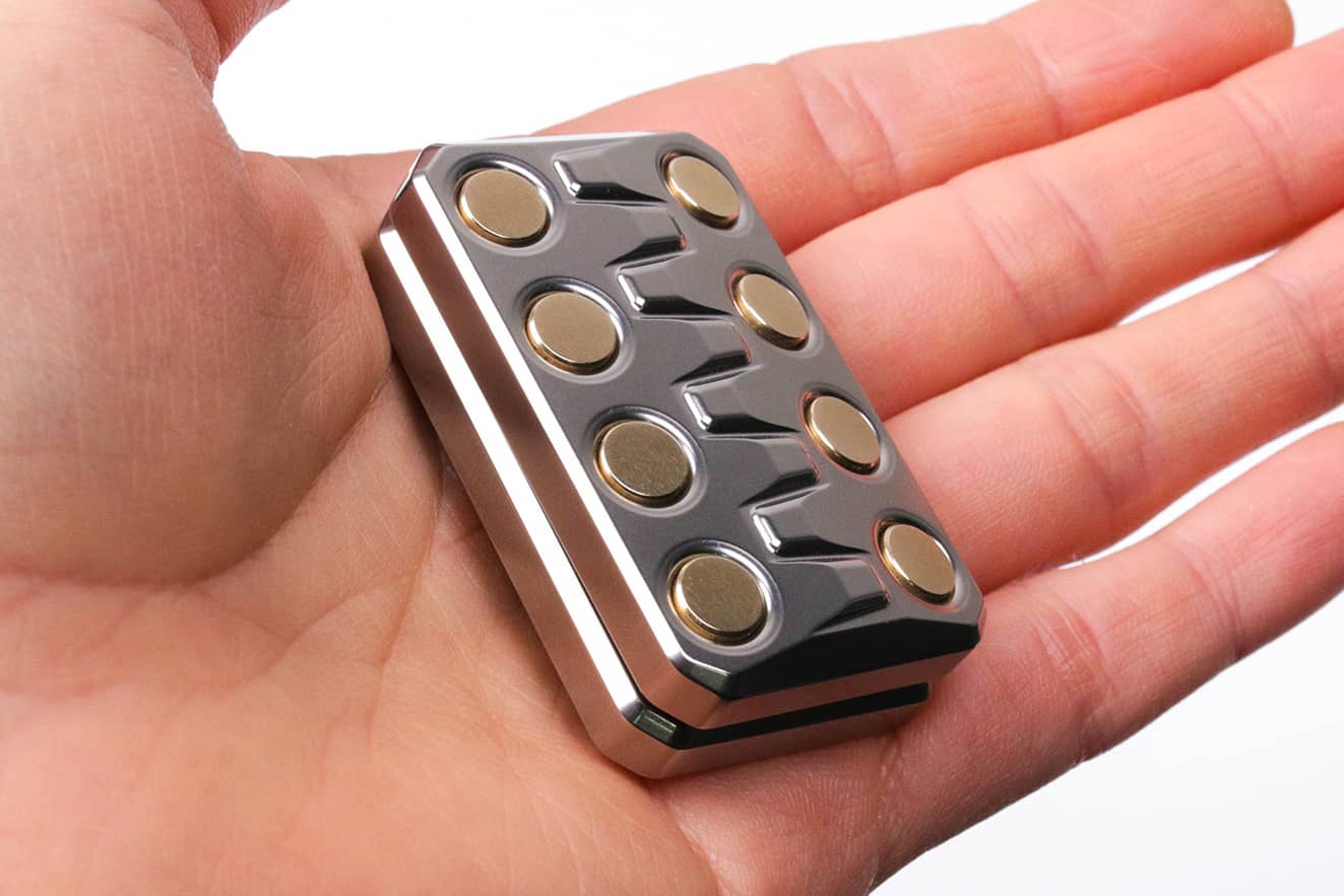 Titanium V8 3-Click Fidget Slider on Vimeo