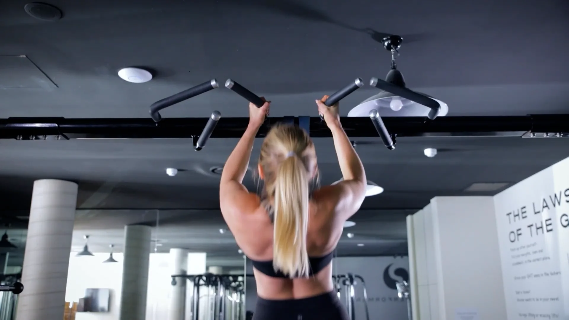 Pull-Ups - Neutral Grip on Vimeo