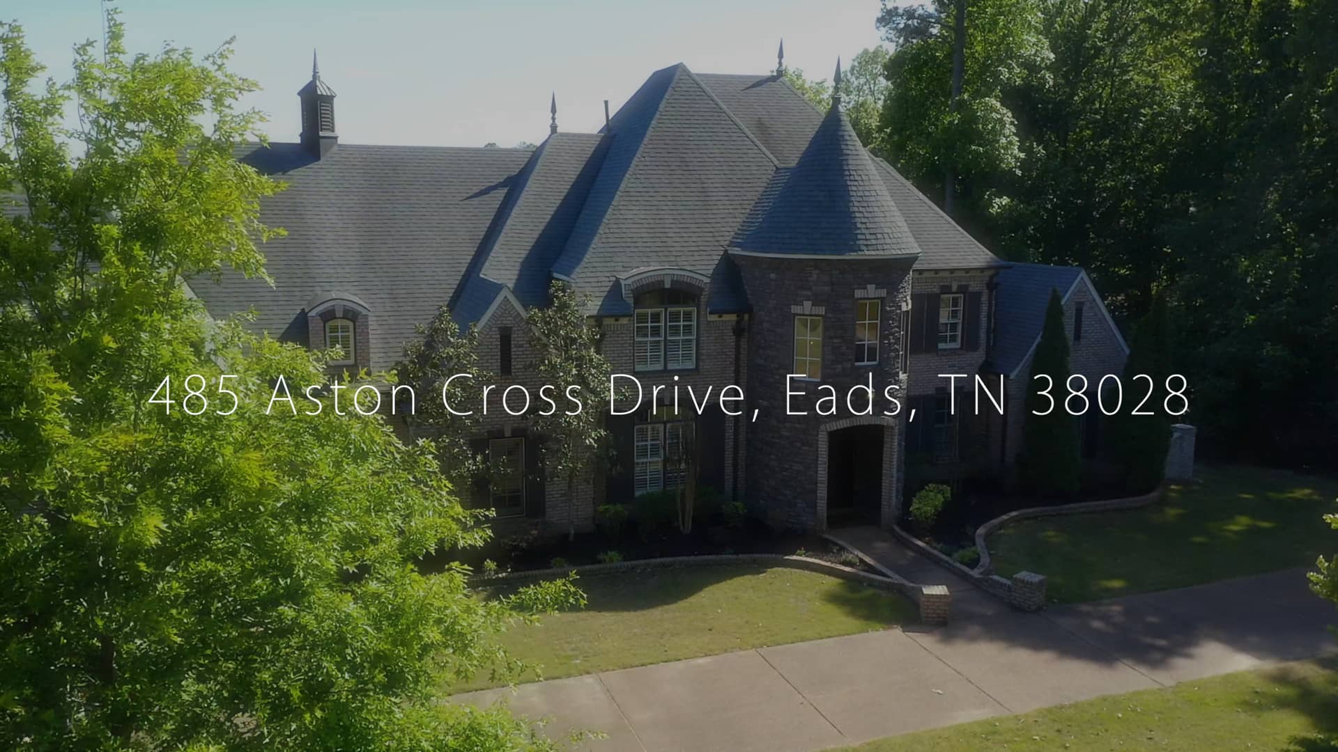 485 Ashton Cross Unbranded on Vimeo