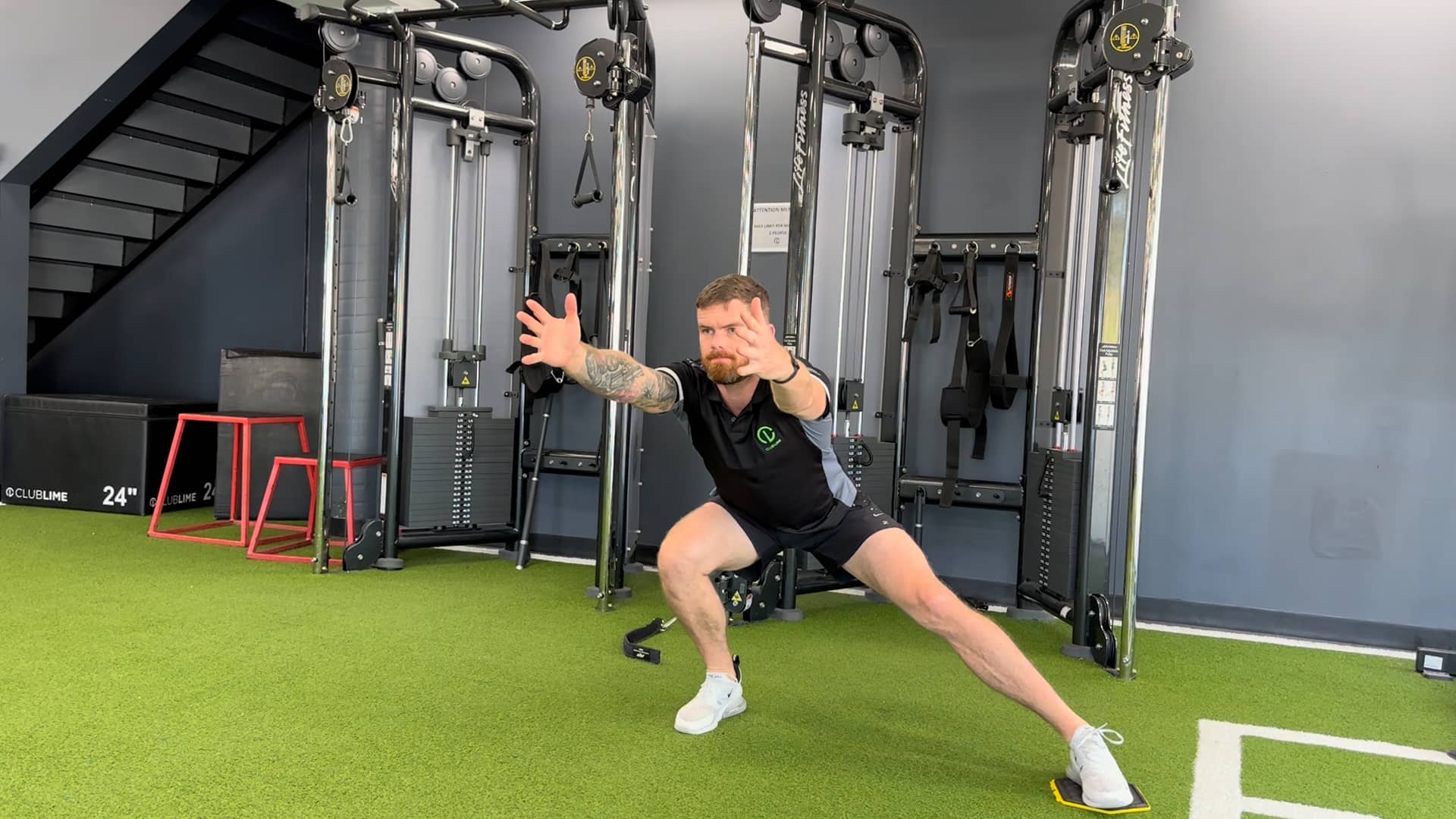 Slider lateral lunge on Vimeo