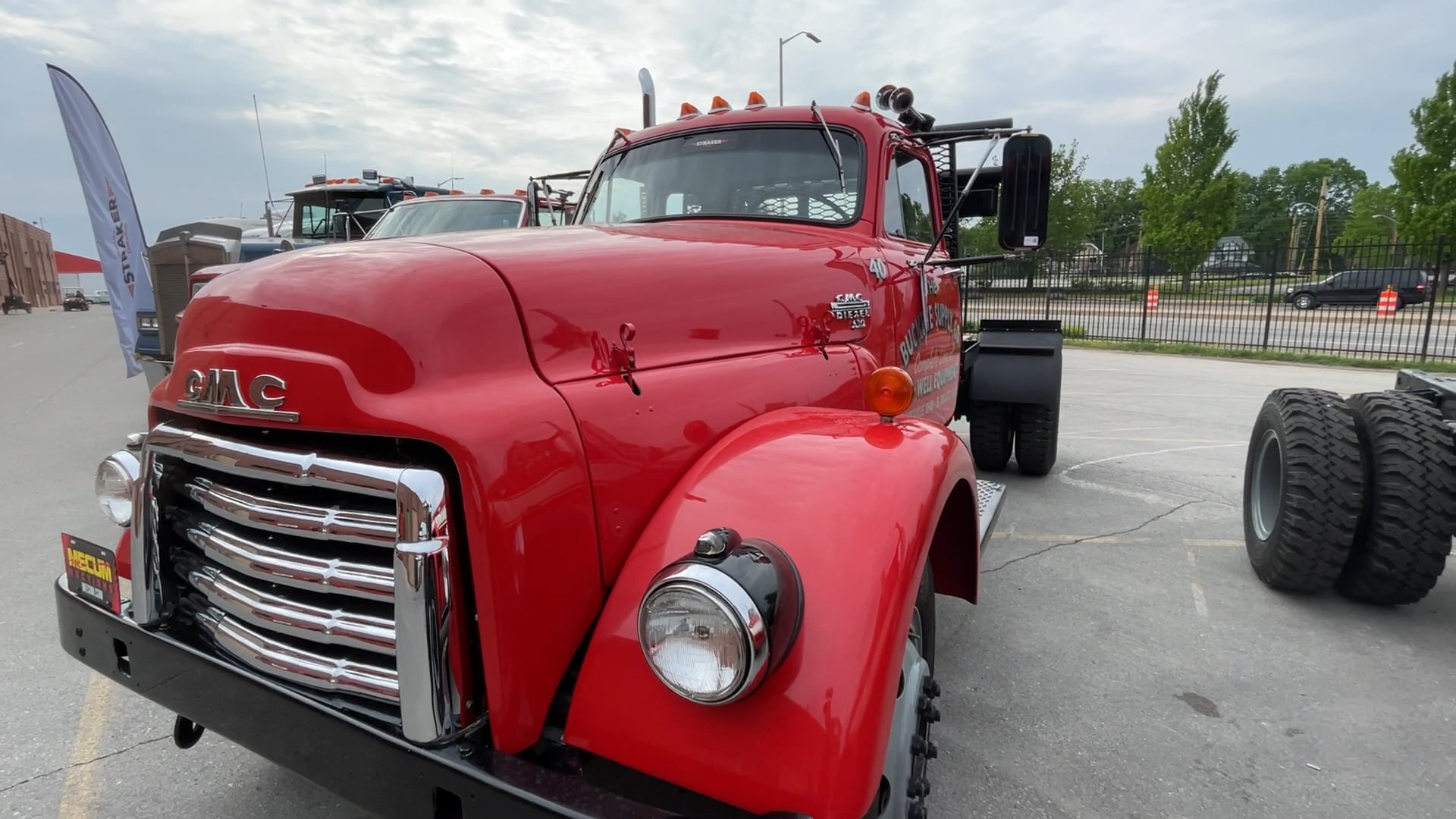 W181 - 1954 GMC 630 on Vimeo