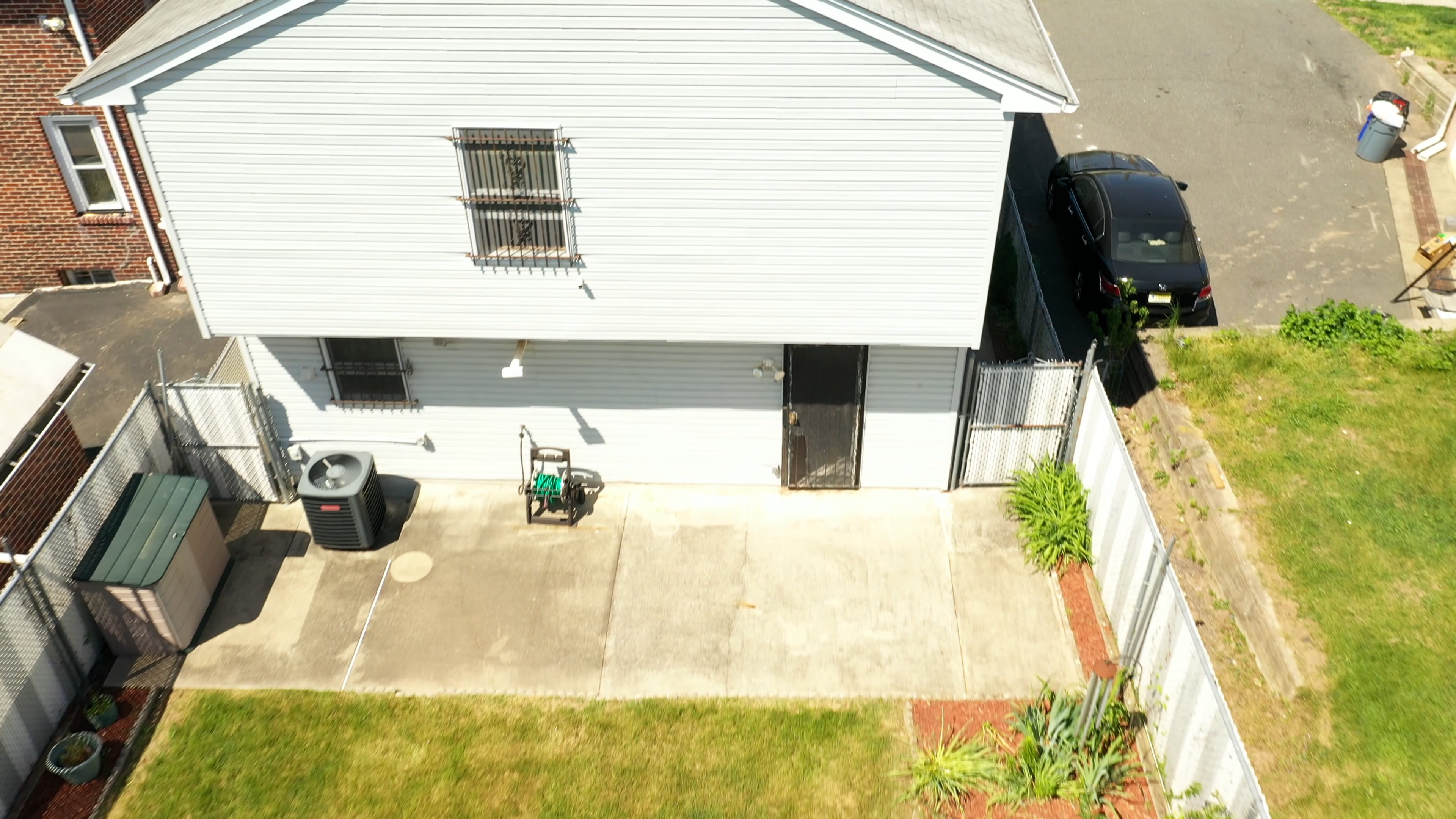 SHOWING BACKYARD on Vimeo