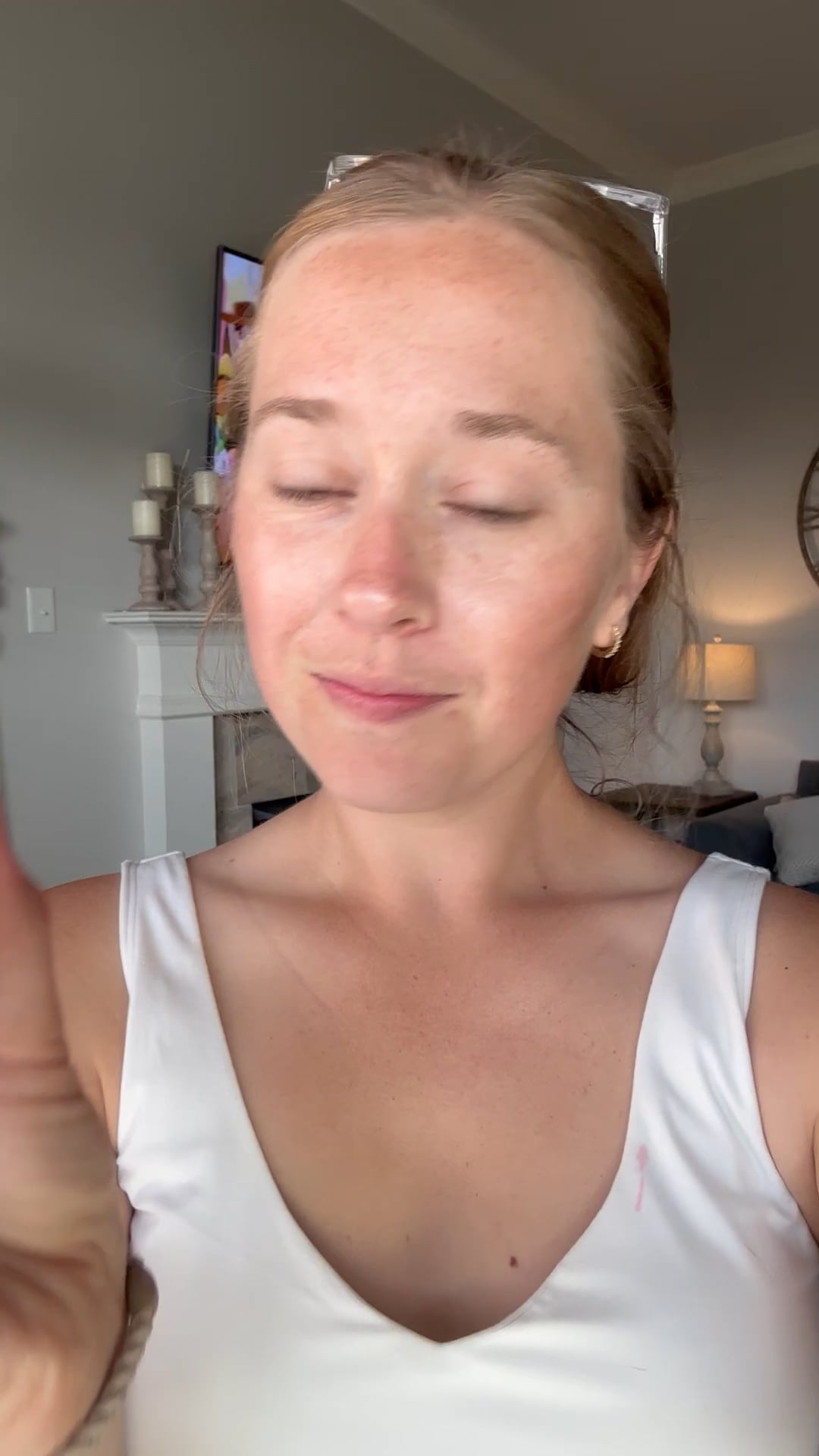 Glow Stick Illuminator - Cleo thatcomfymom on Vimeo