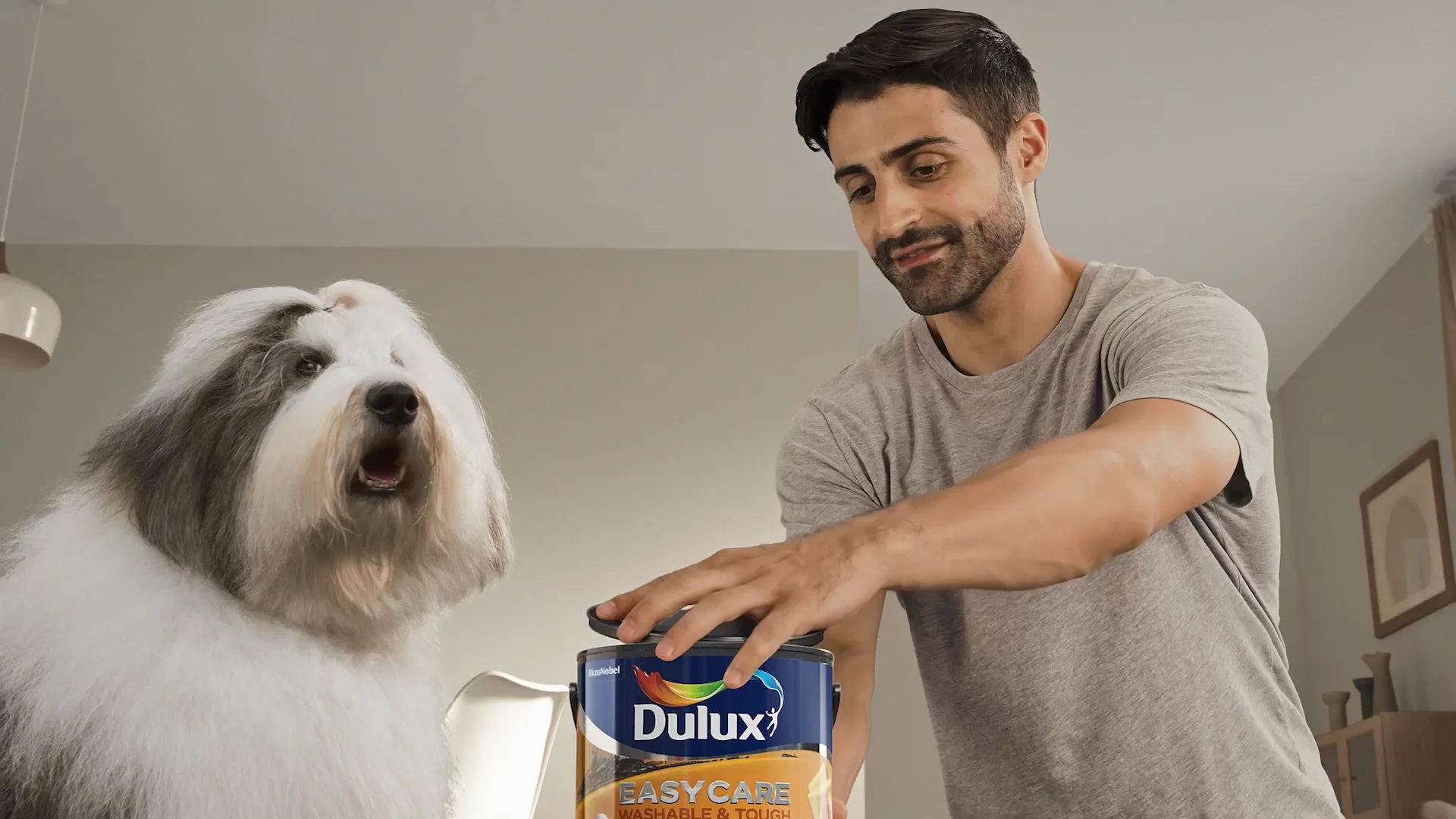 Dulux Change Starts Here TV advert