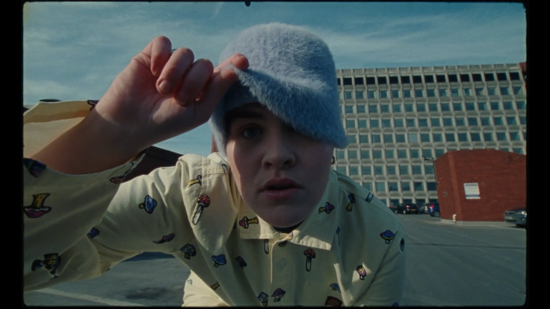 VENBEE - GUTTER on Vimeo