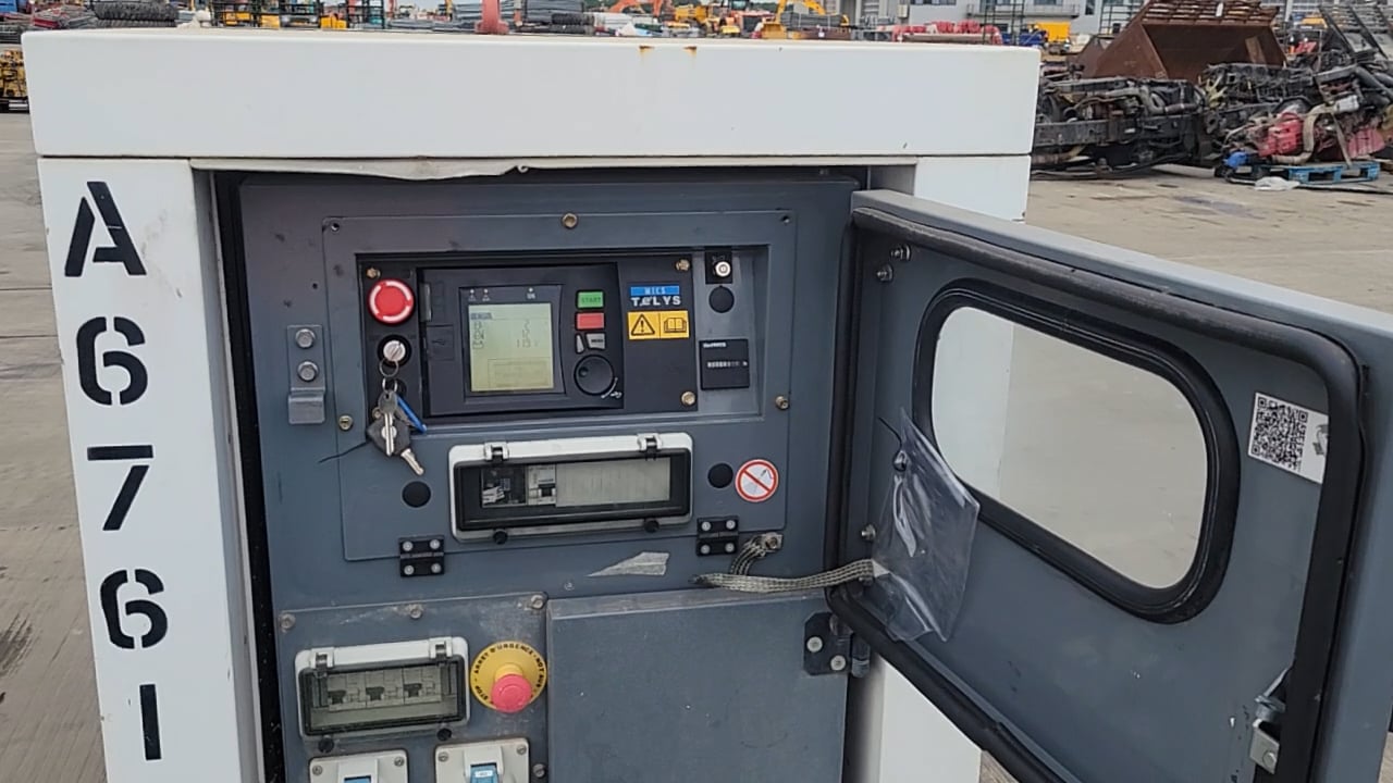 SDMO R44C3 - Leeds June 23 on Vimeo