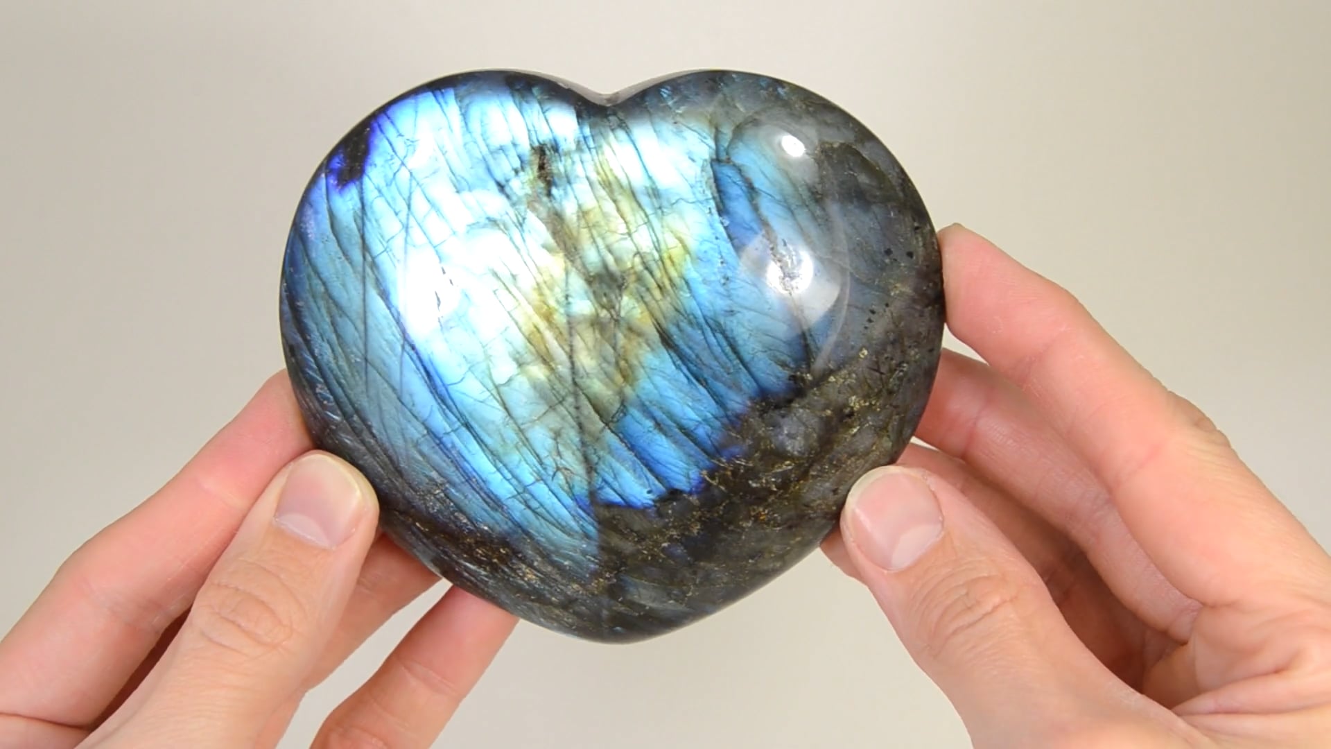 F0208 Large Labradorite Heart - Crystal Sculpture on Vimeo