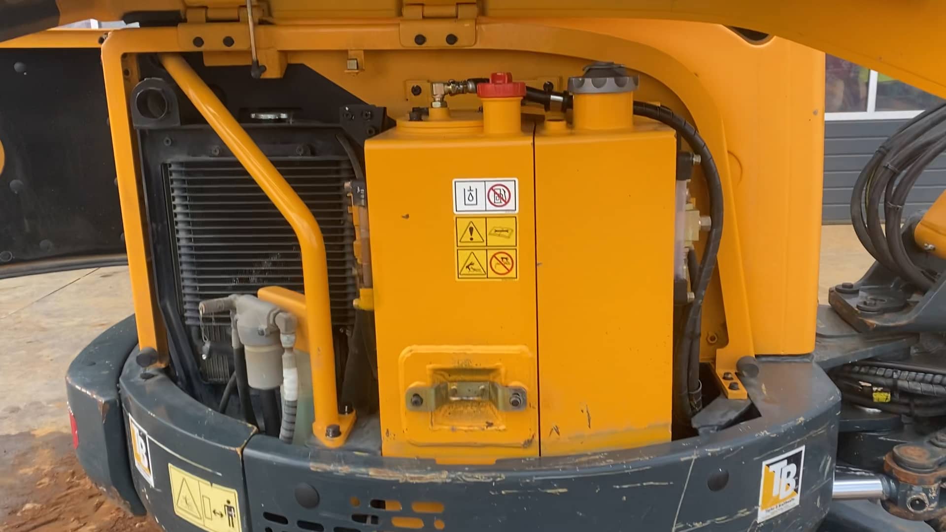 Hyundai R27Z-9 - Leeds June 23 on Vimeo