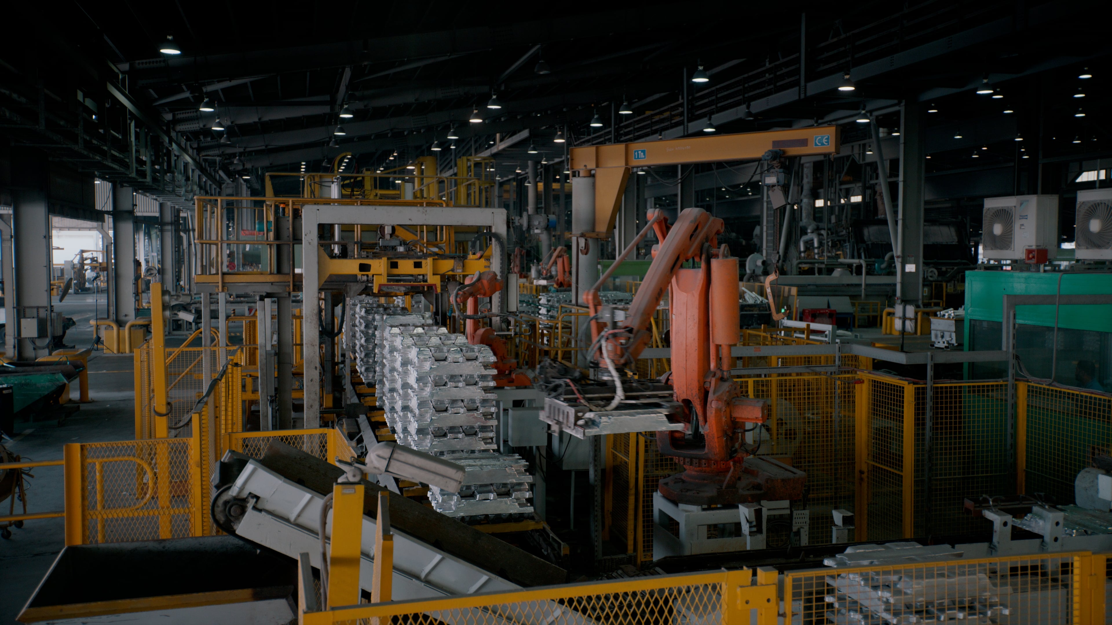 EGA EDIT SELECTS - CAST HOUSE - ORANGE ROBOT on Vimeo