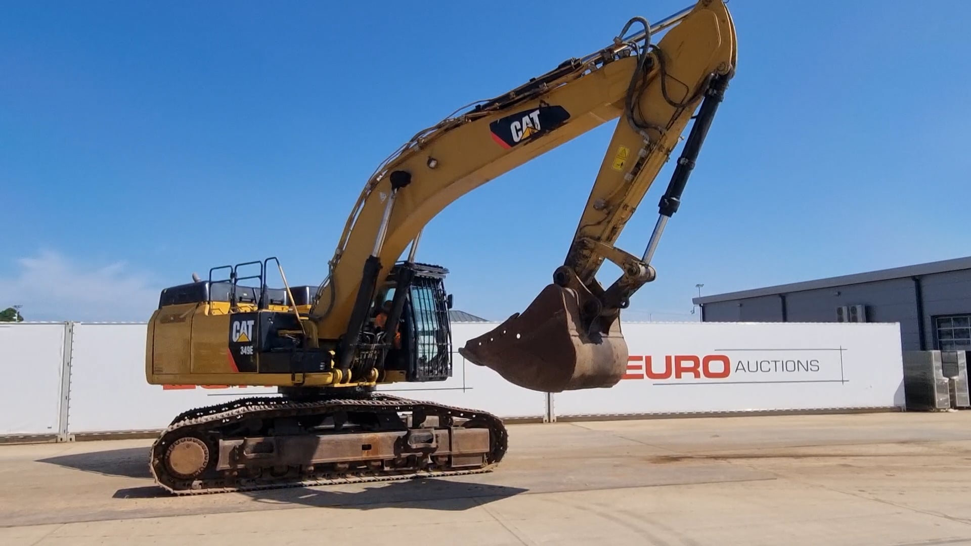 CAT 349EL - Leeds June 23 on Vimeo