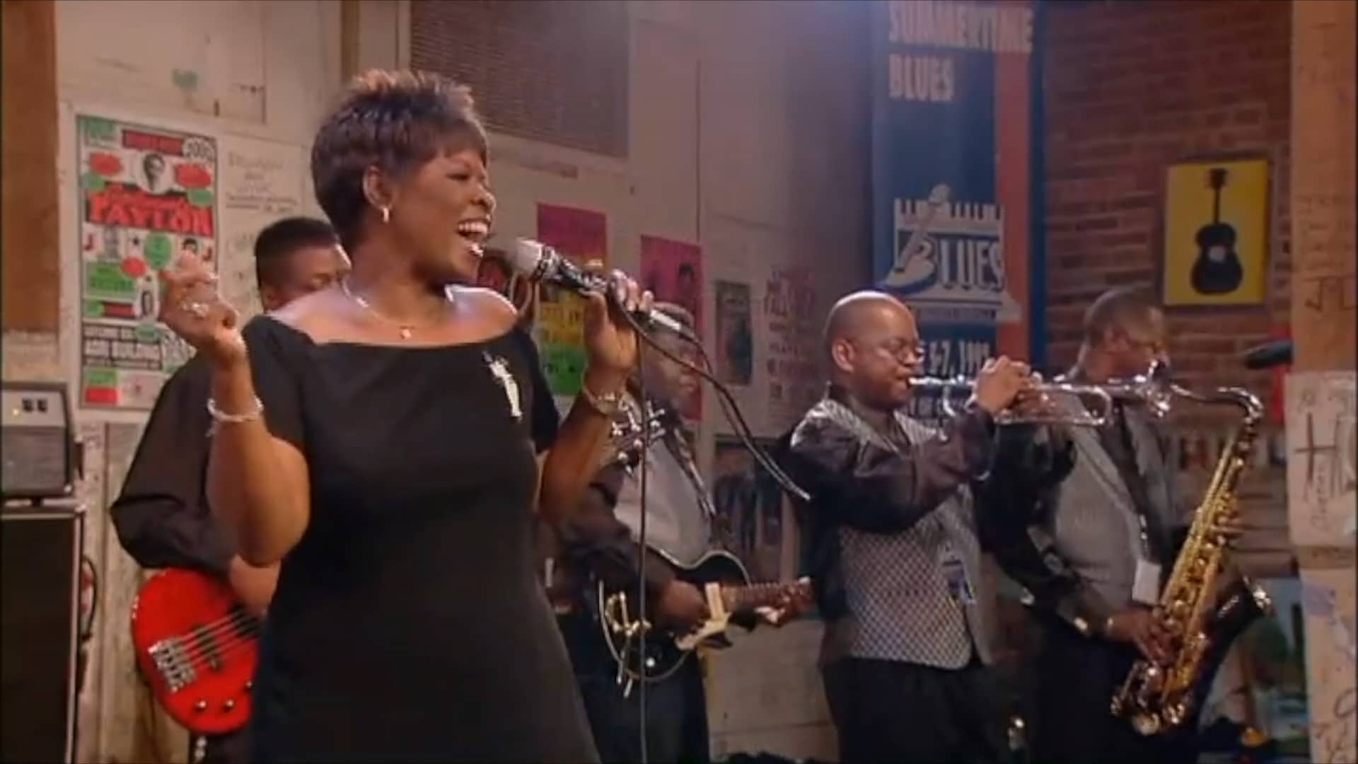 Irma Thomas performing "Simply the Best" for Robert Mugge's "Blues ...