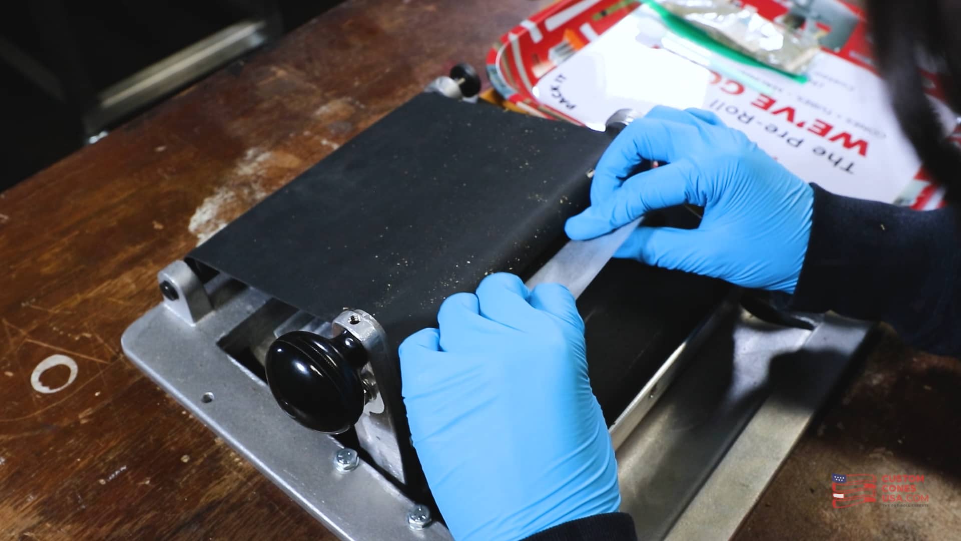 Automated Cannagar Machine on Vimeo