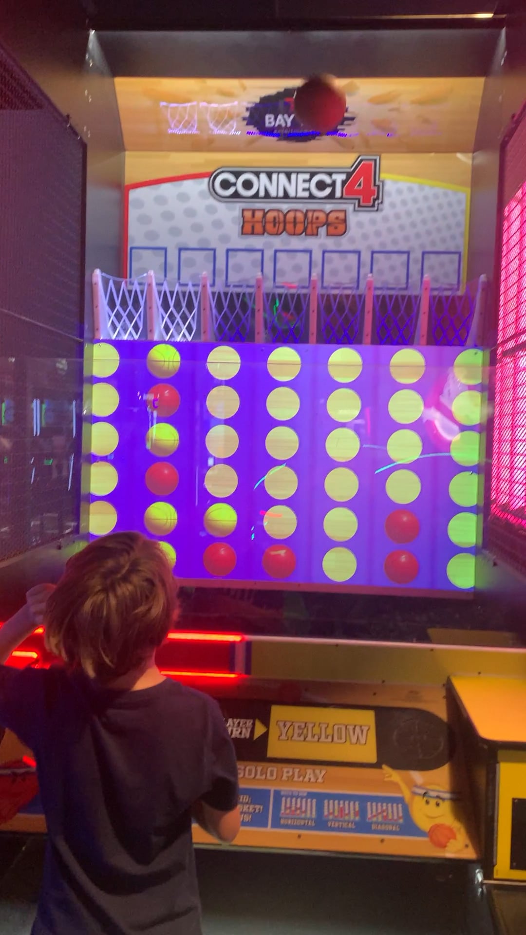Eli Wins Connect 4 Basketball on Vimeo