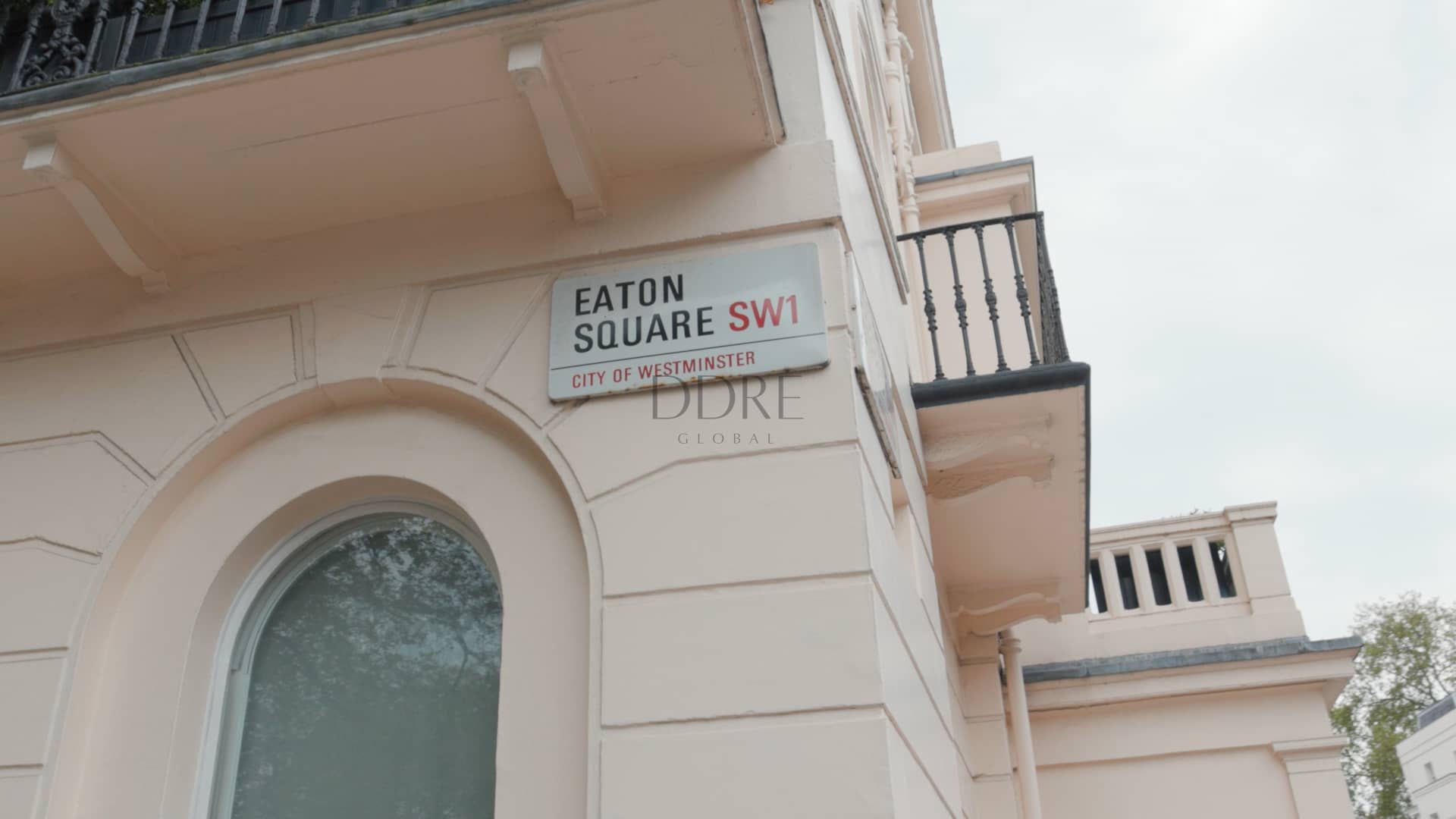 Eaton Mews South, London, SW1W on Vimeo