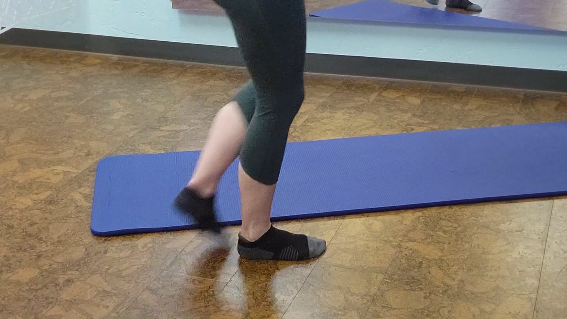 Stretch posterior tibialis on Vimeo